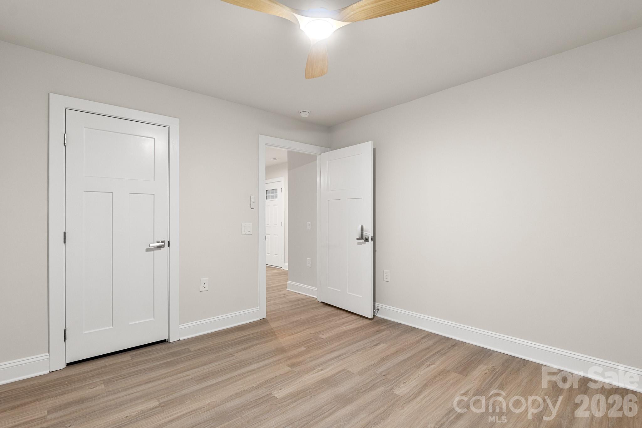 4238 Mackinnon Drive, Charlotte, NC - photo 25 of 38
