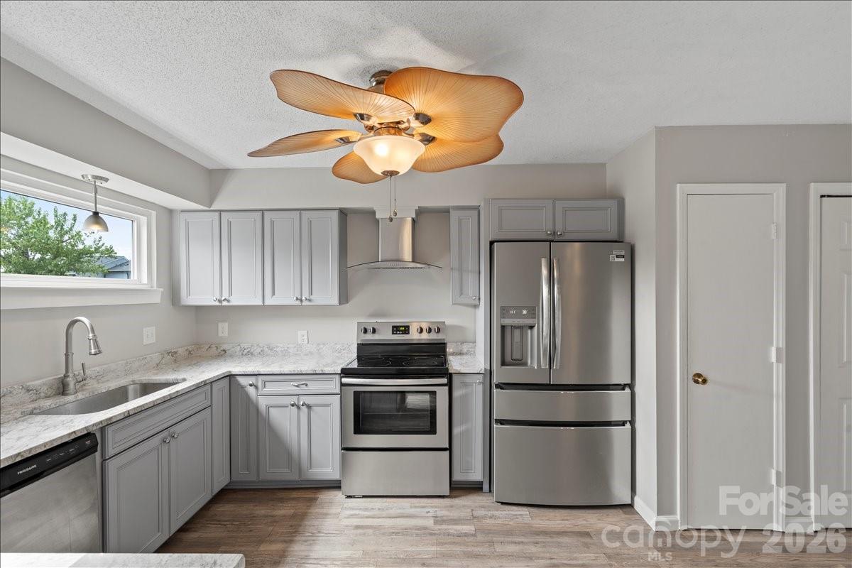 Photo 15 of 6610 Point Comfort Lane, Charlotte, NC