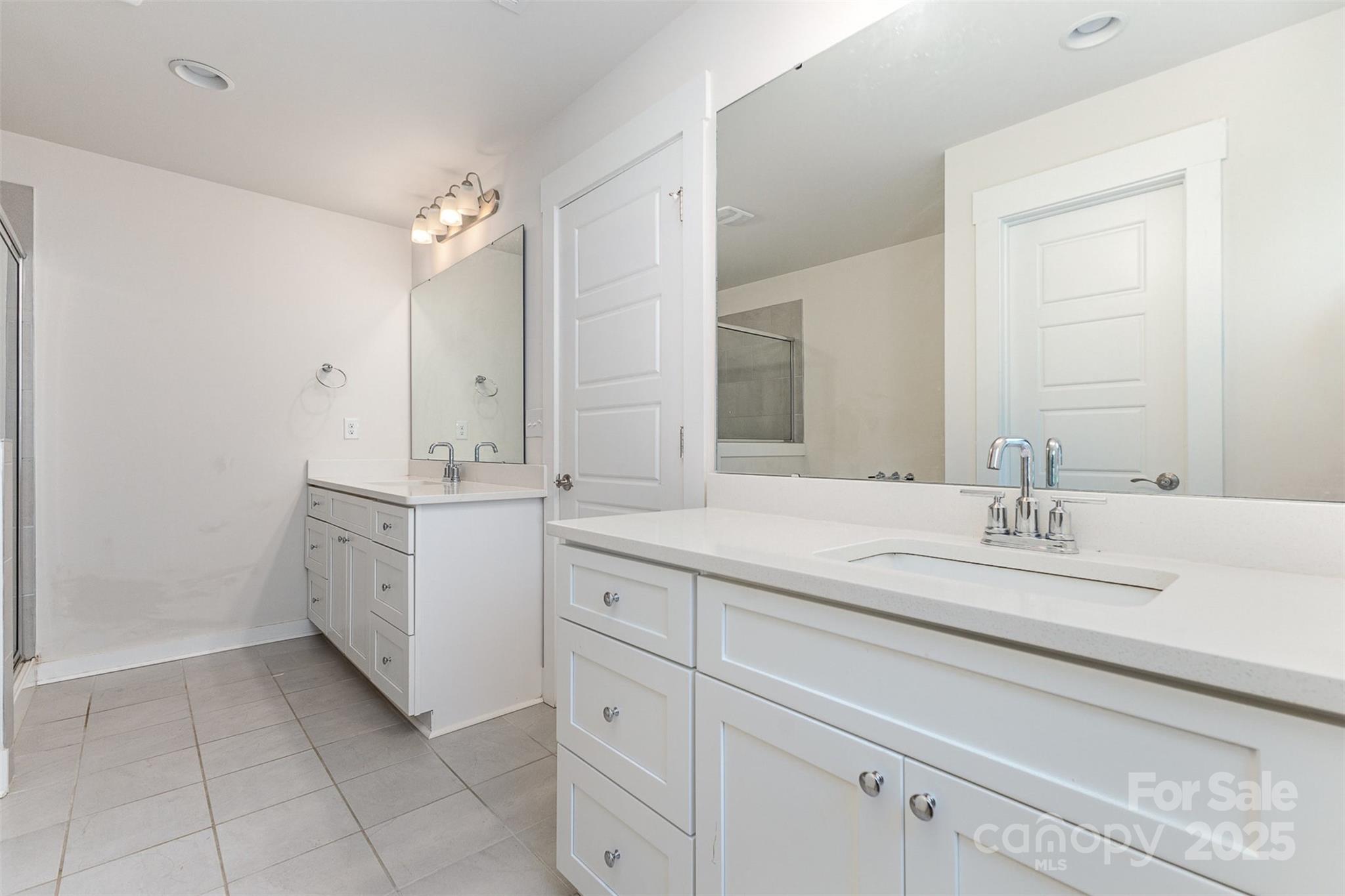 Photo 10 of 7725 Shalom Drive, Charlotte, NC
