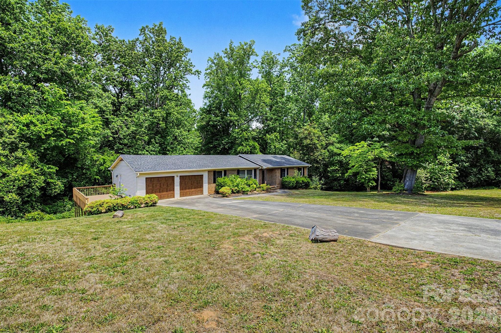 Photo 3 of 109 James Drive, Belmont, NC