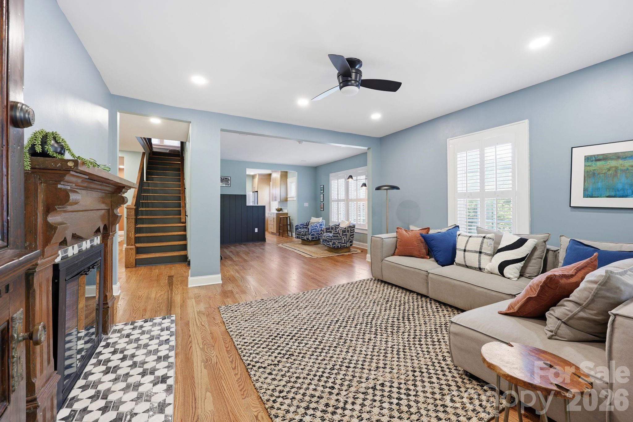Home for sale at 327 Campus Street, Charlotte, NC — photo 7 of 48