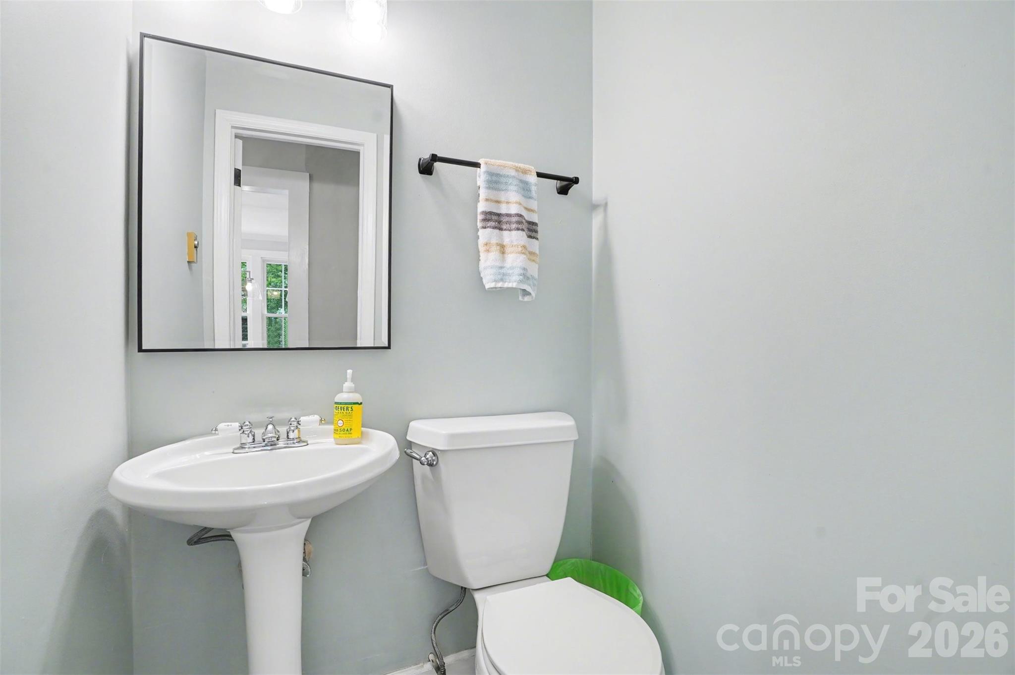 Photo 22 of 1700 Quail Street, Charlotte, NC