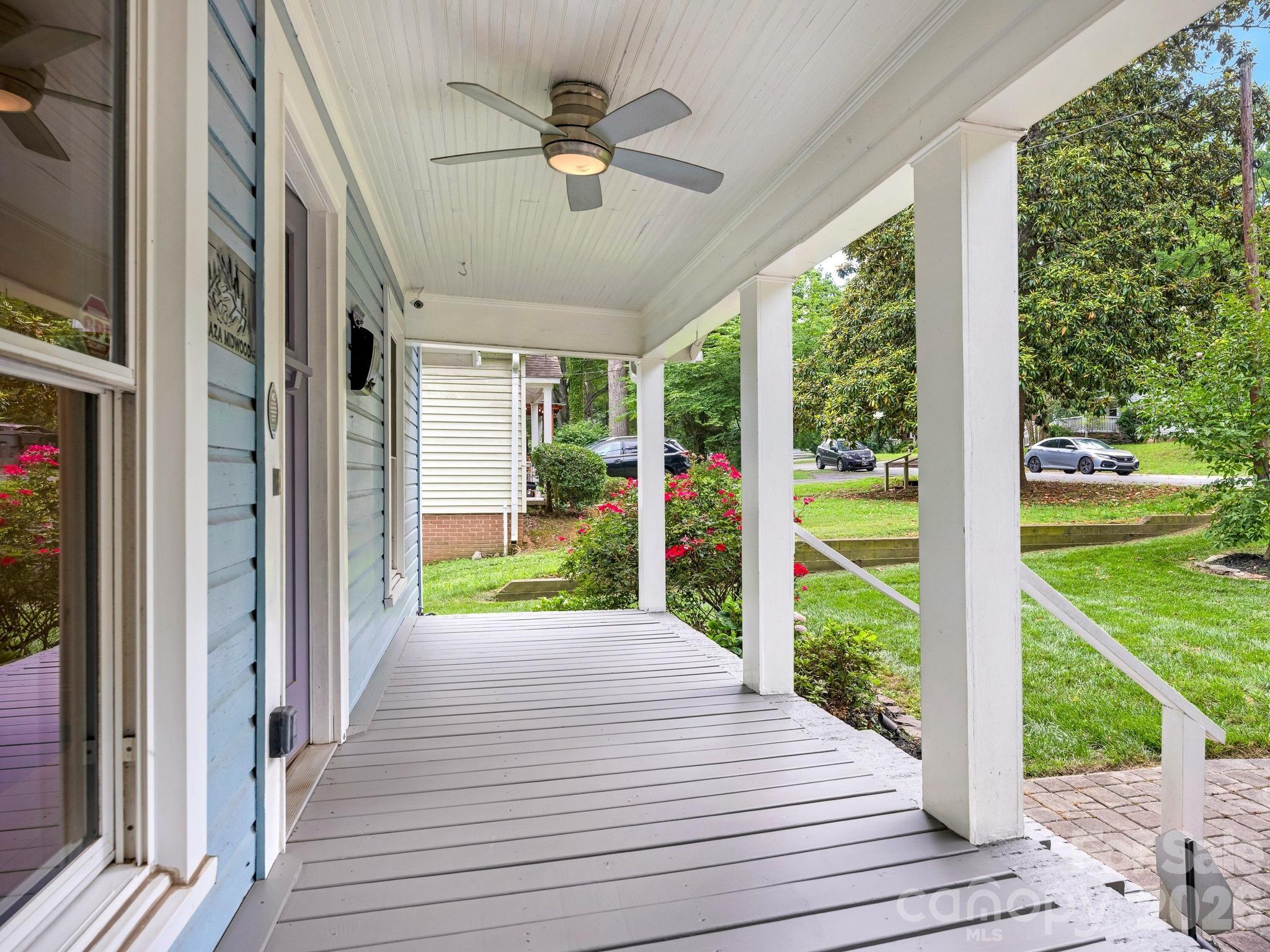 Photo 4 of 1830 Logie Avenue, Charlotte, NC