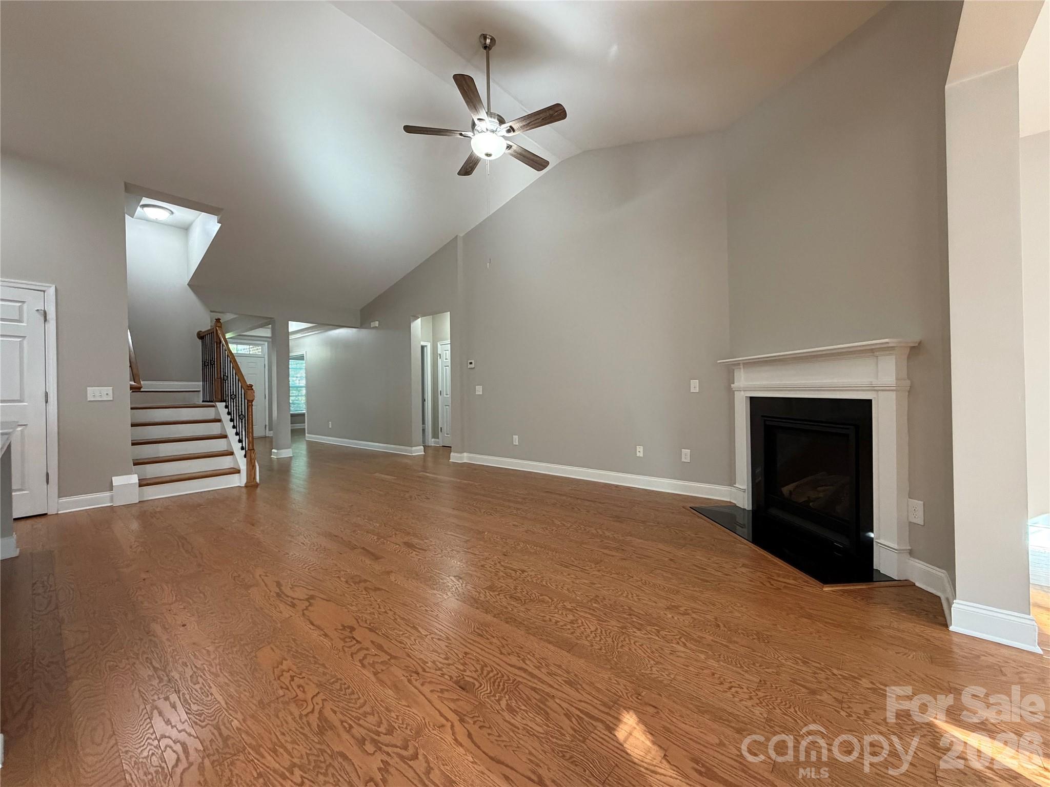 Photo 9 of 10313 Woodview Circle, Charlotte, NC