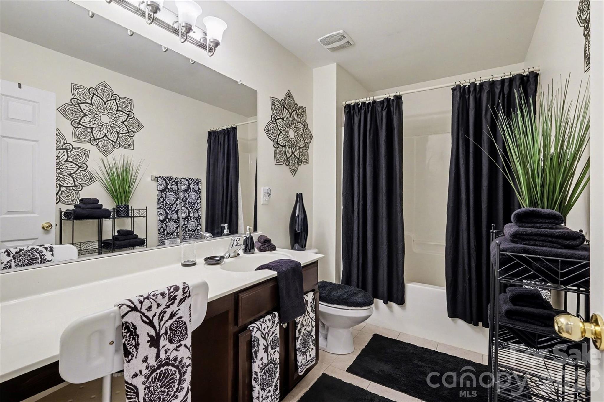 Photo 36 of 7608 Clarke Ridge Court, Charlotte, NC