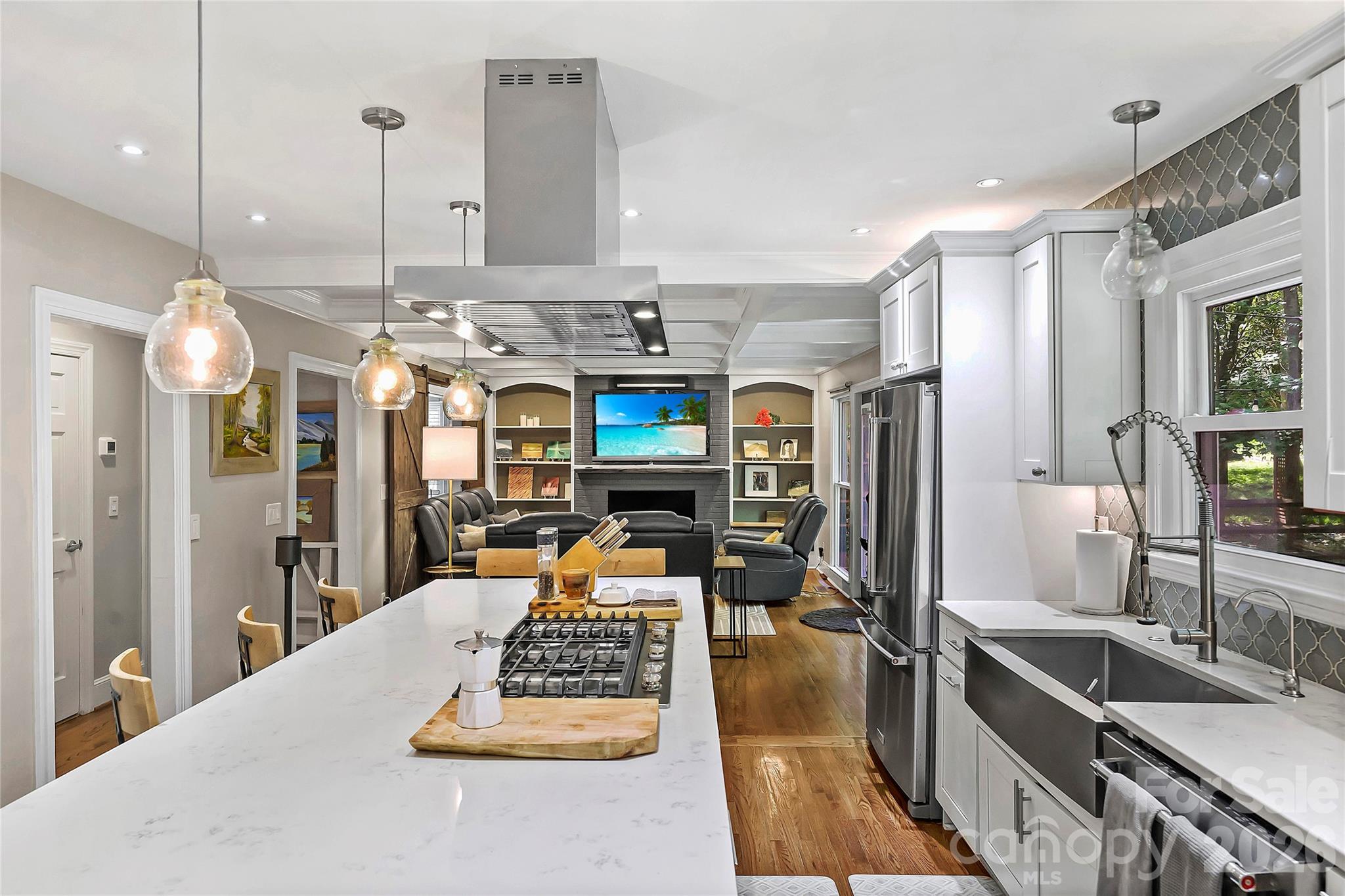 Photo 11 of 5525 Lancelot Drive, Charlotte, NC