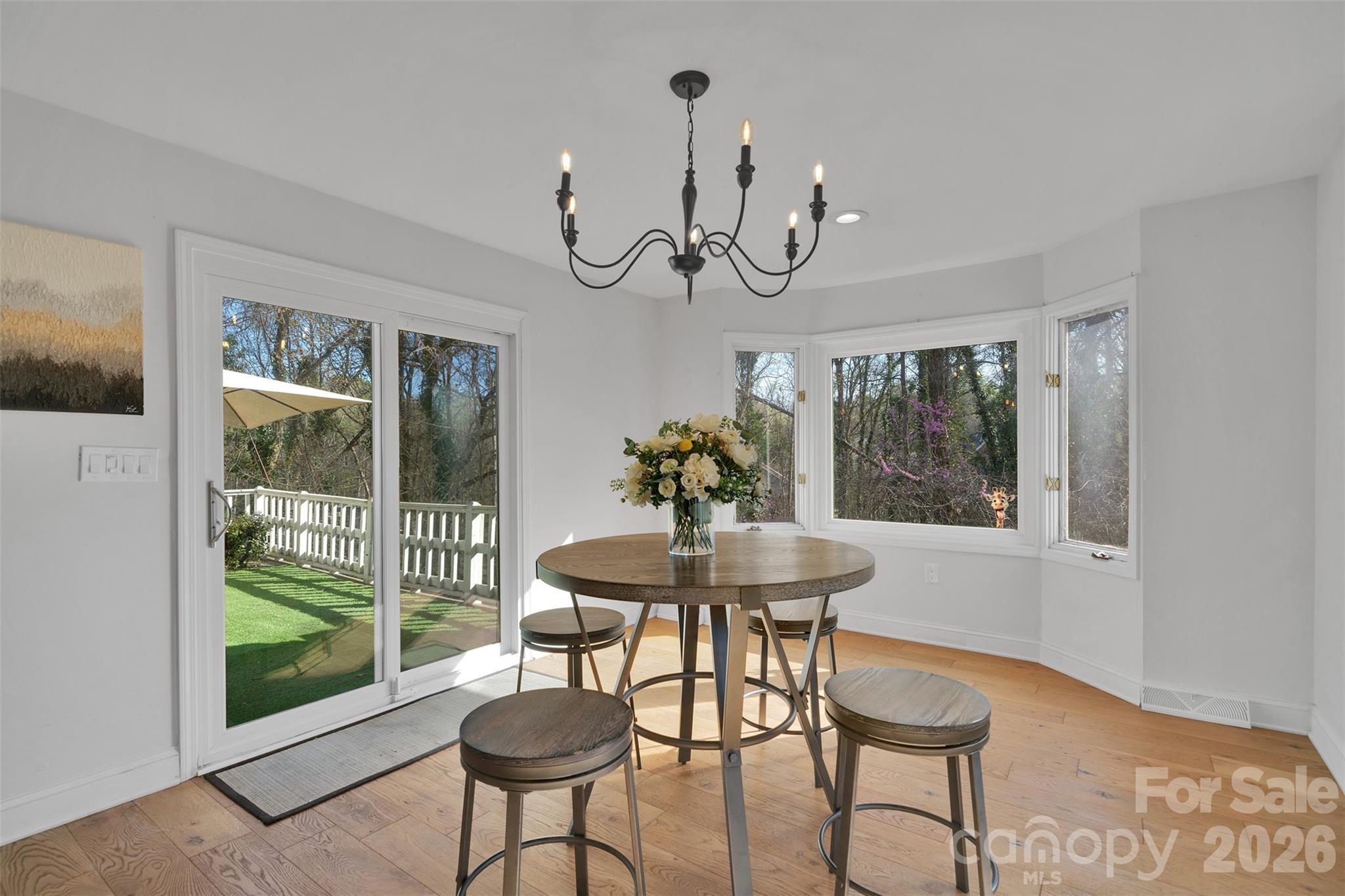Photo 15 of 301 Hillandale Drive, Charlotte, NC