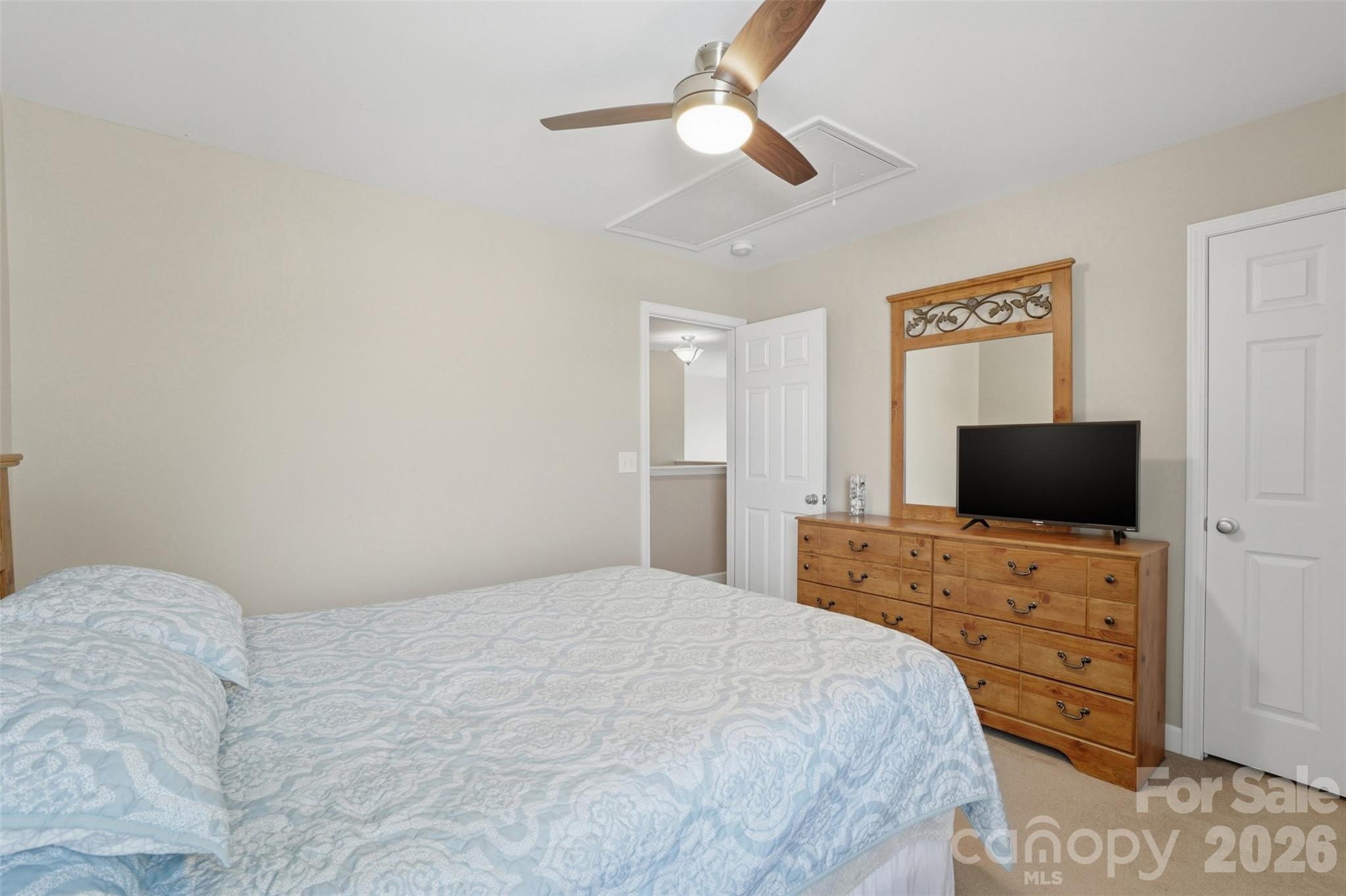 1464 Moss Creek Drive, Harrisburg, NC - photo 19 of 48