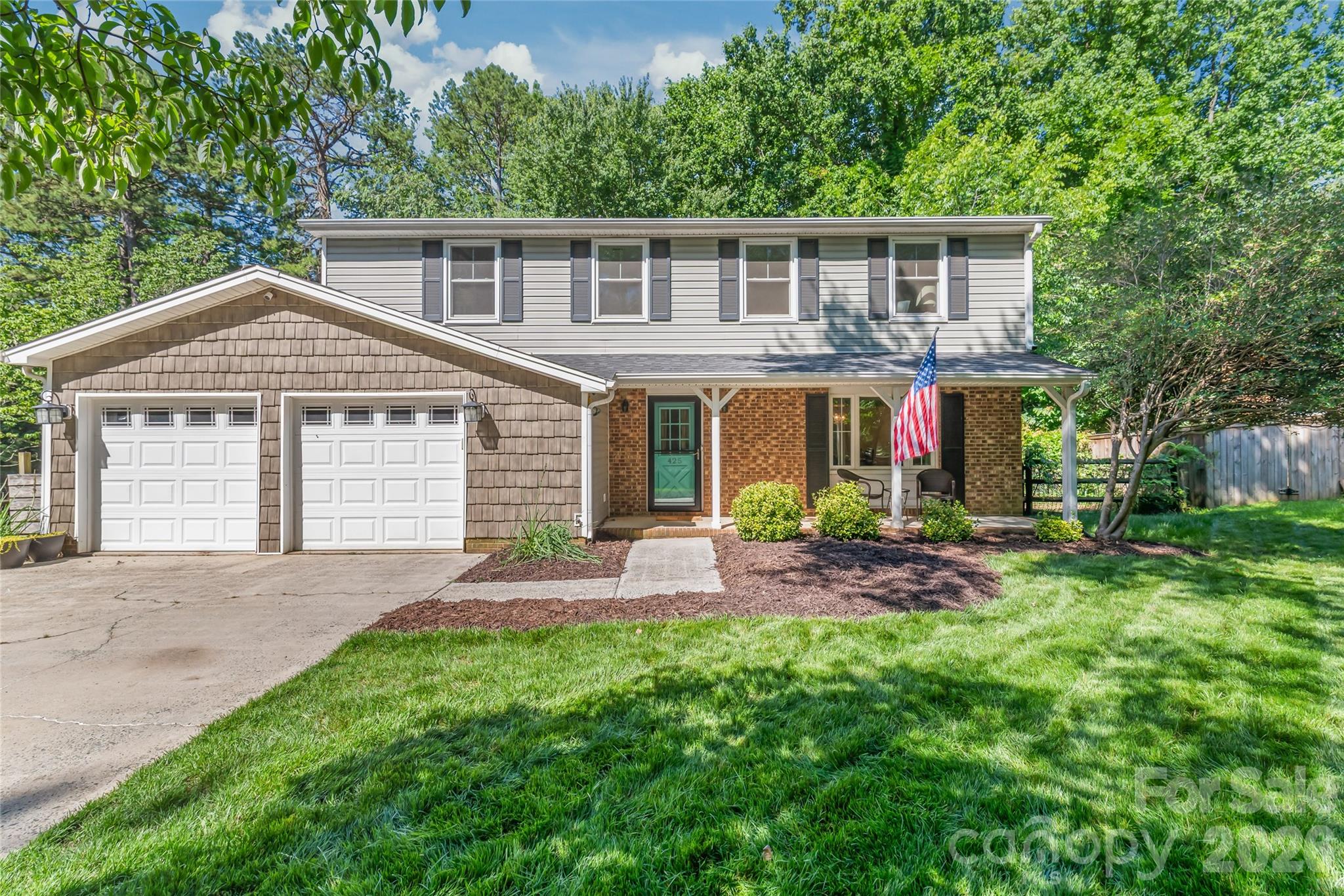 Home for sale at 425 Regency Drive, Charlotte, NC — photo 1 of 39