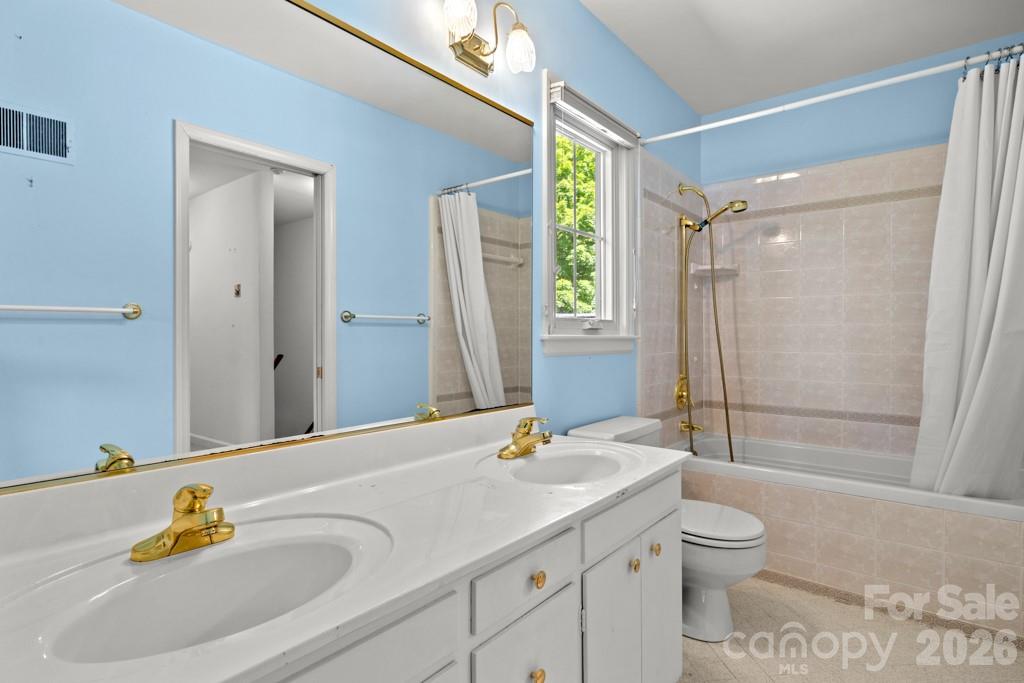Photo 20 of 5335 Lansing Drive, Charlotte, NC