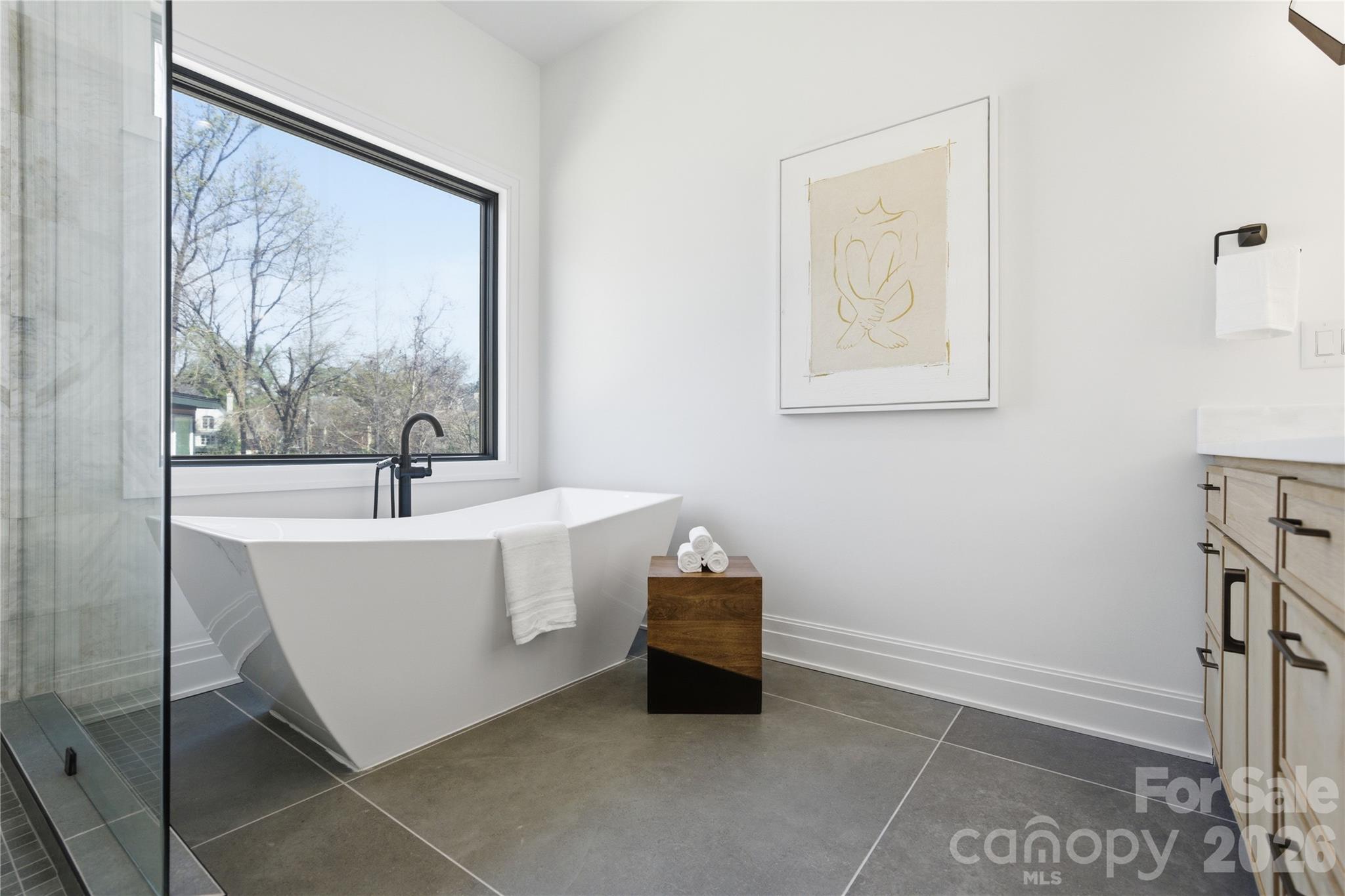 Photo 30 of 1423 S Wendover Road, Charlotte, NC