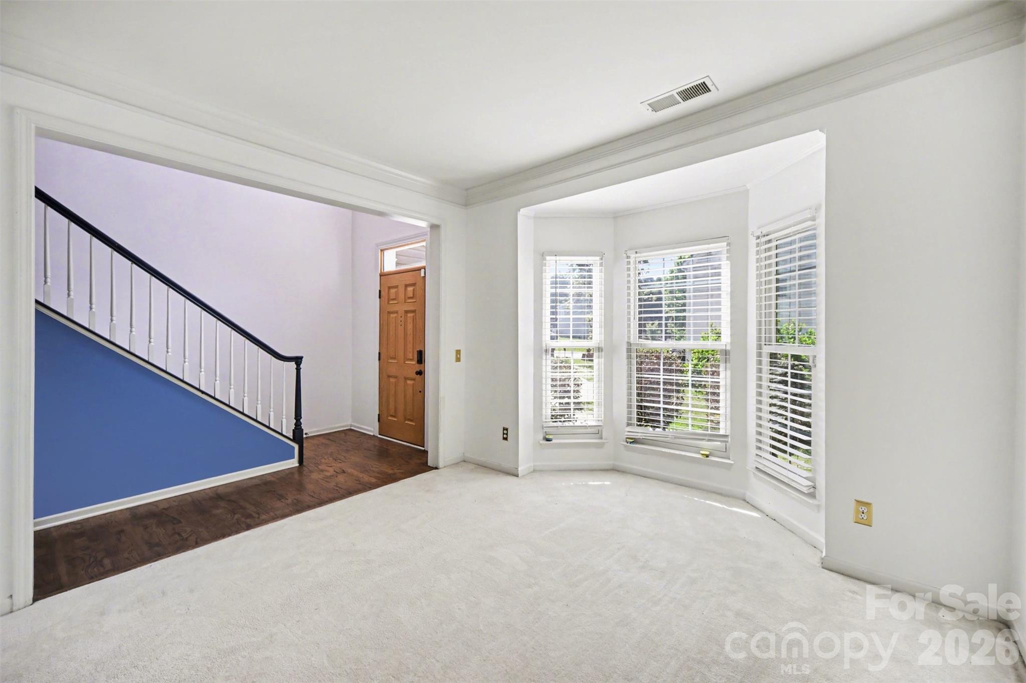 Photo 4 of 11647 Northwoods Forest Drive, Charlotte, NC