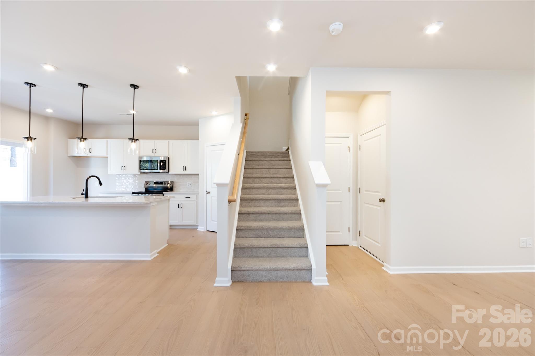 Photo 13 of 6005 Longar Lane, Charlotte, NC