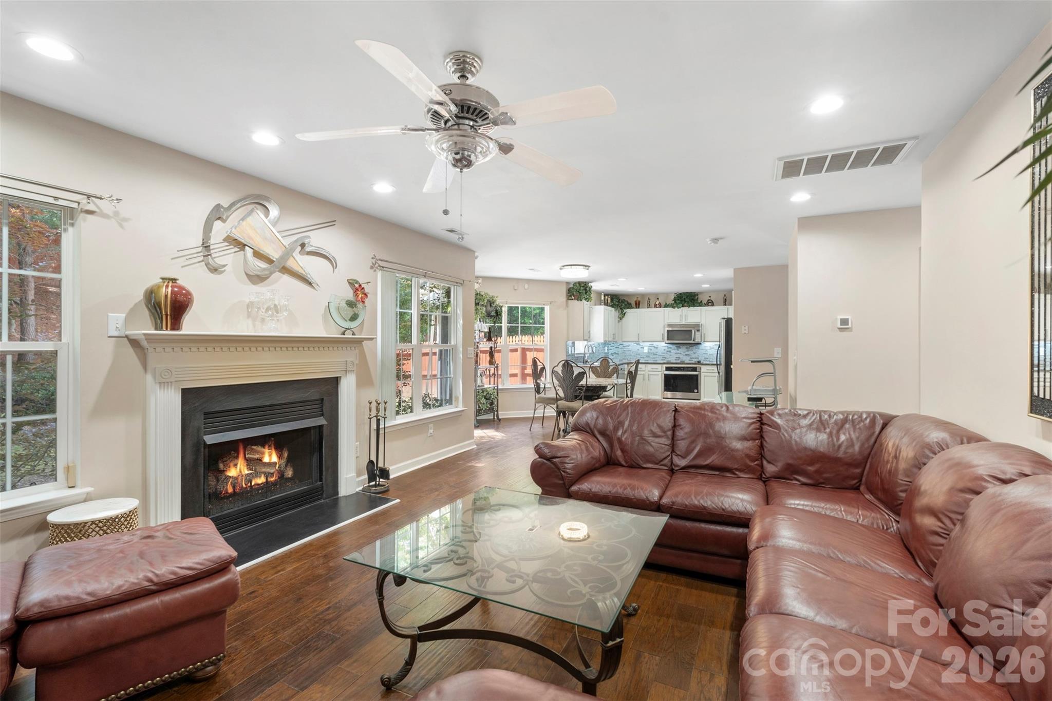 Photo 9 of 7923 Shiny Meadow Lane, Charlotte, NC