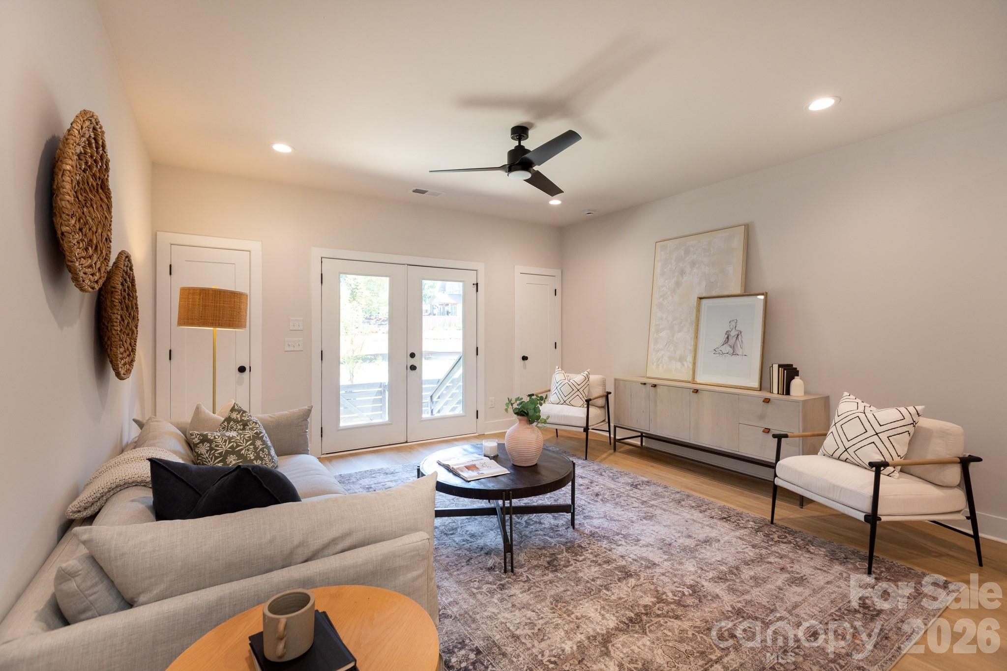 Photo 3 of 1308 Carolyn Drive, Charlotte, NC
