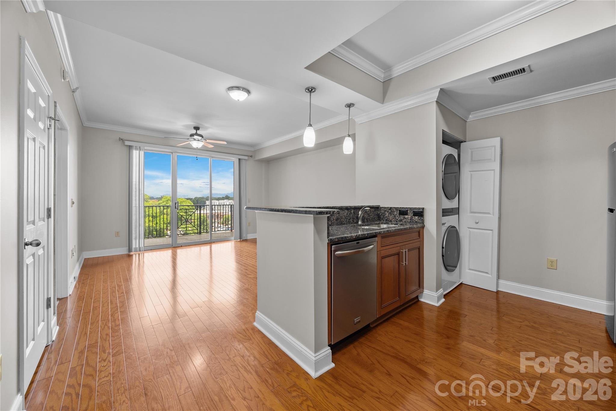 Photo 23 of 300 W 5th Street343, Charlotte, NC