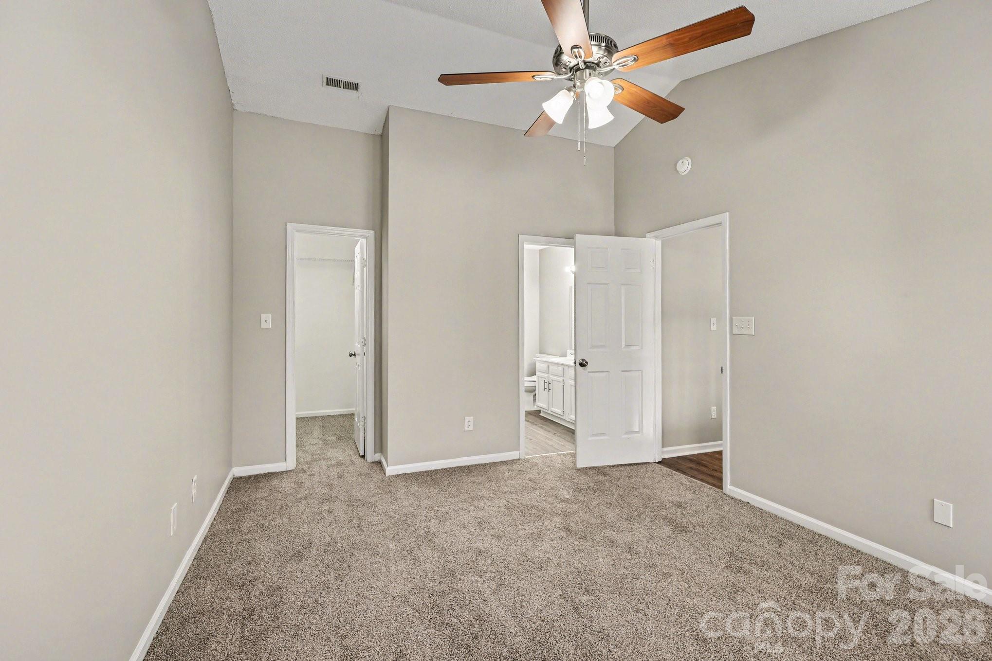 Photo 13 of 5932 Scots Bluff Drive, Charlotte, NC