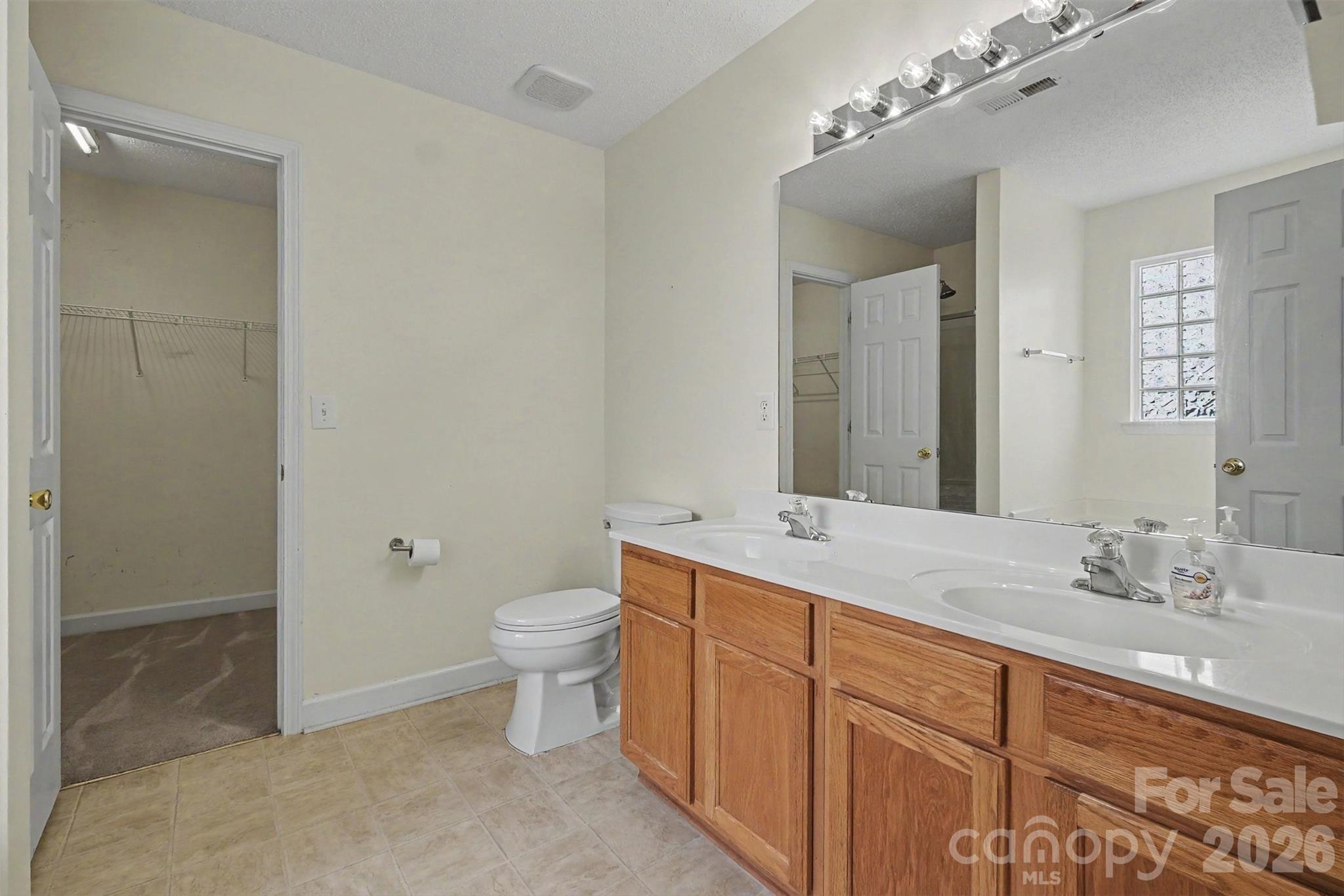 Photo 20 of 9229 Simonton Drive, Charlotte, NC