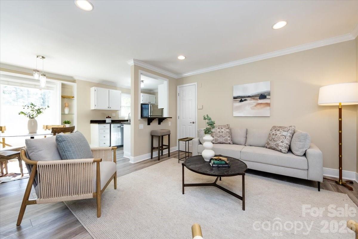 Photo 5 of 430 Queens Road221, Charlotte, NC