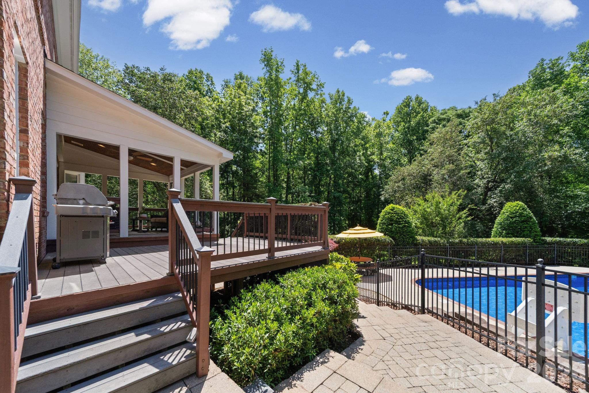 Photo 34 of 6746 Wynfaire Lane, Charlotte, NC