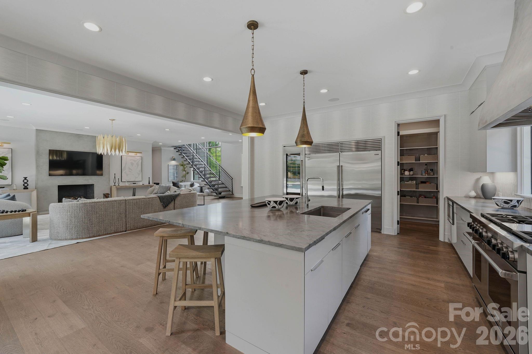 Photo 15 of 1919 Shoreham Drive, Charlotte, NC