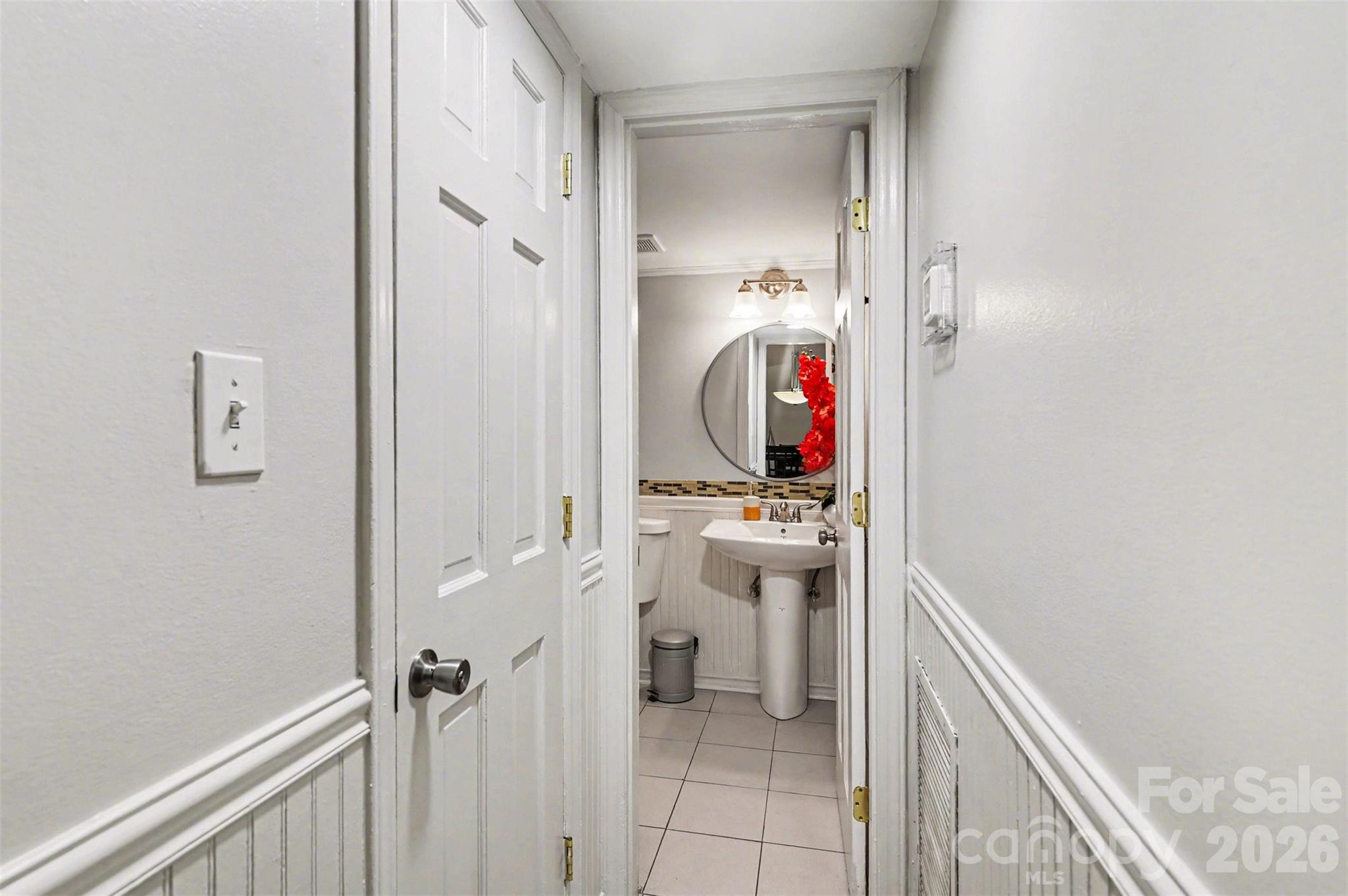 Photo 11 of 1236 Archdale Drive, Charlotte, NC