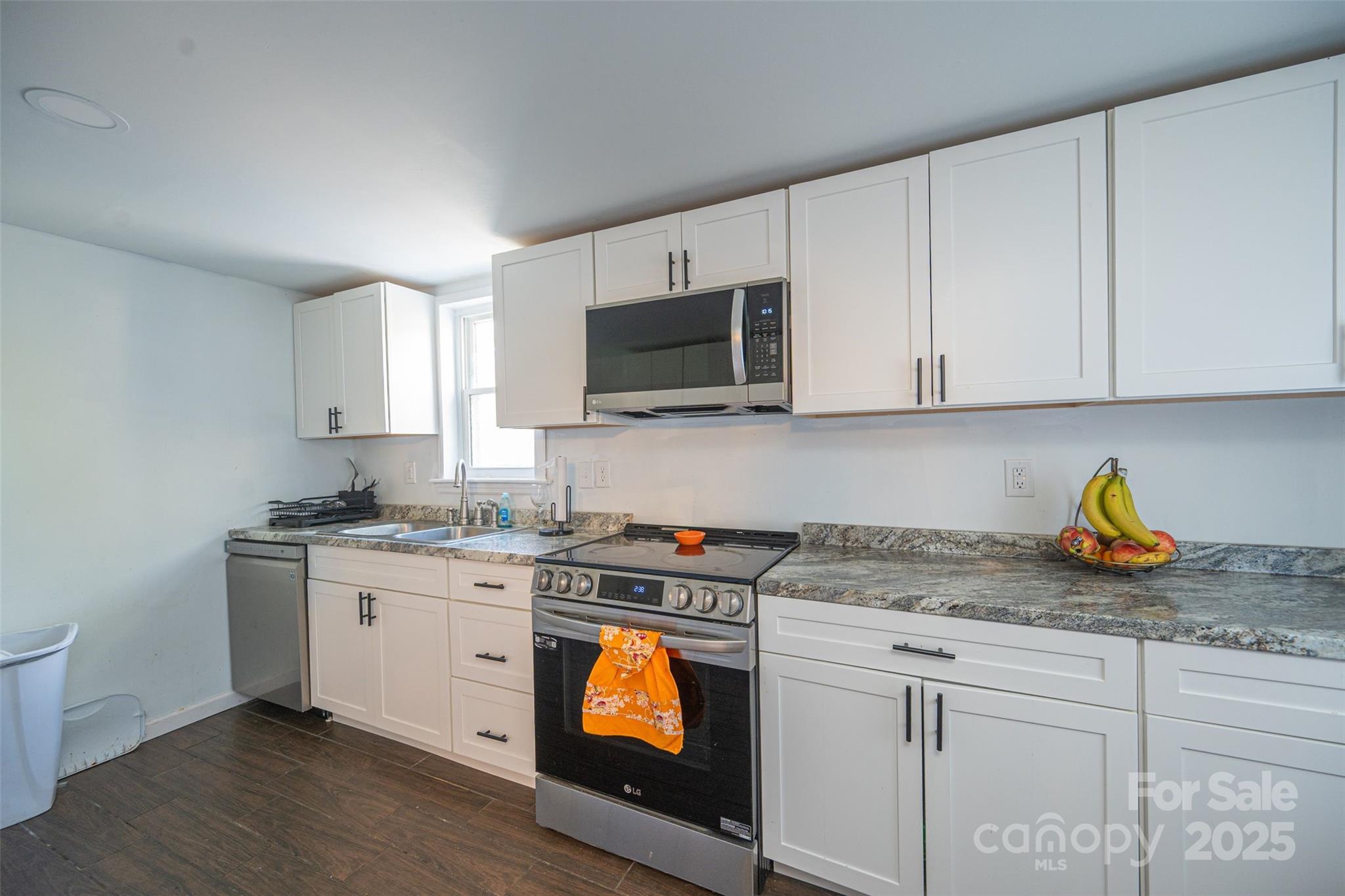 129 Lakeview Drive, Blacksburg, SC - photo 6 of 14