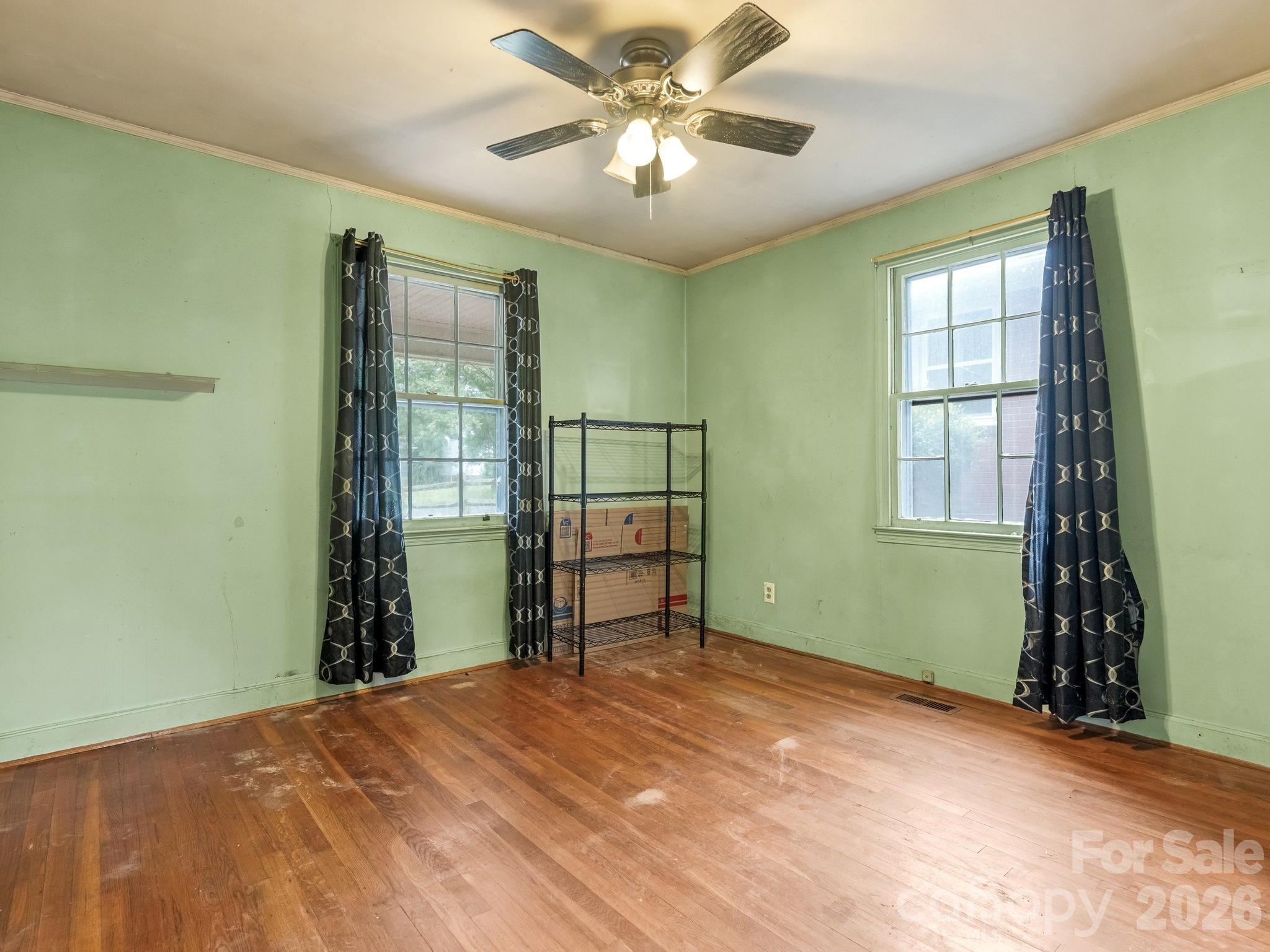 Photo 8 of 1525 Herrin Avenue, Charlotte, NC