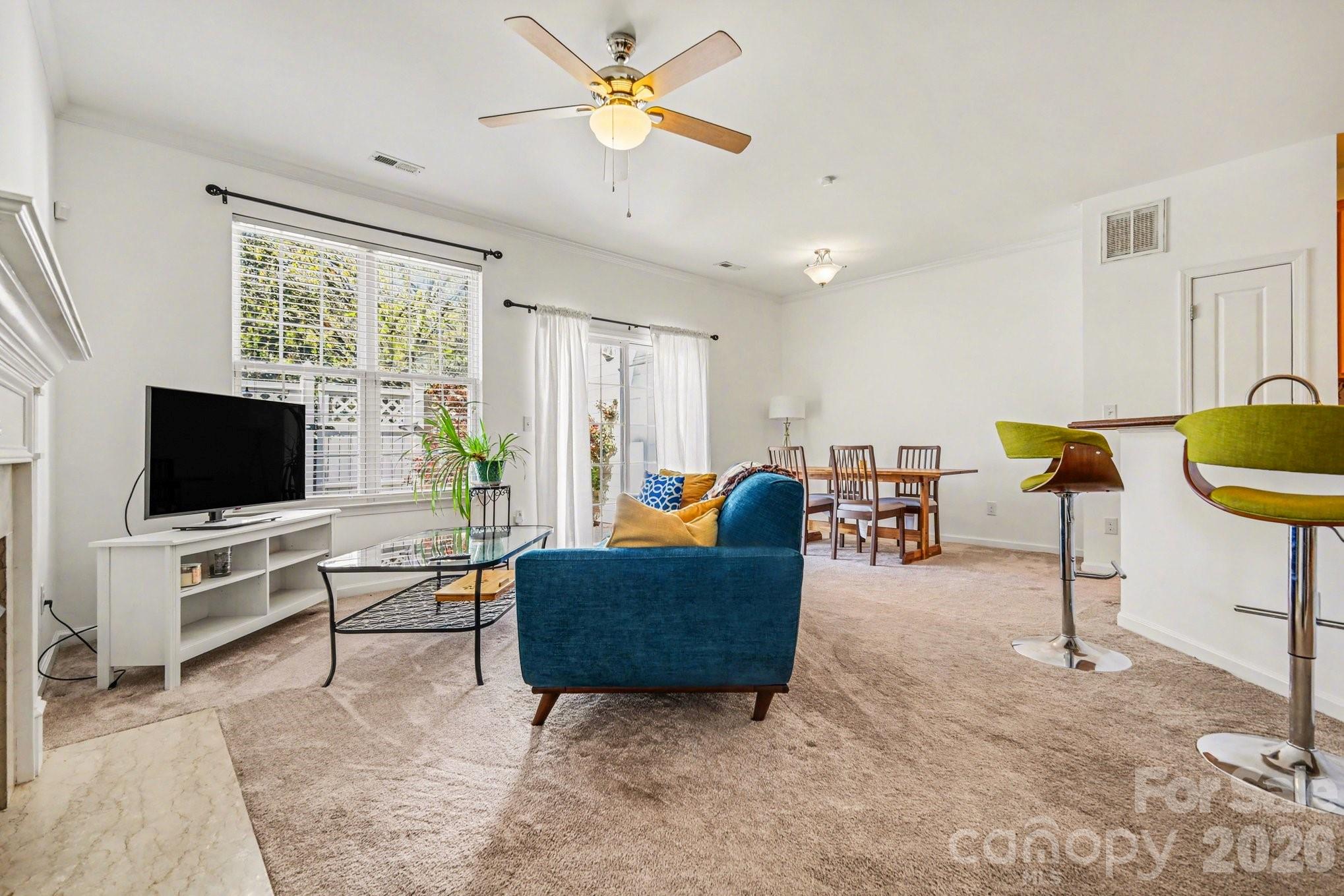 Photo 11 of 8411 Chaceview Court, Charlotte, NC