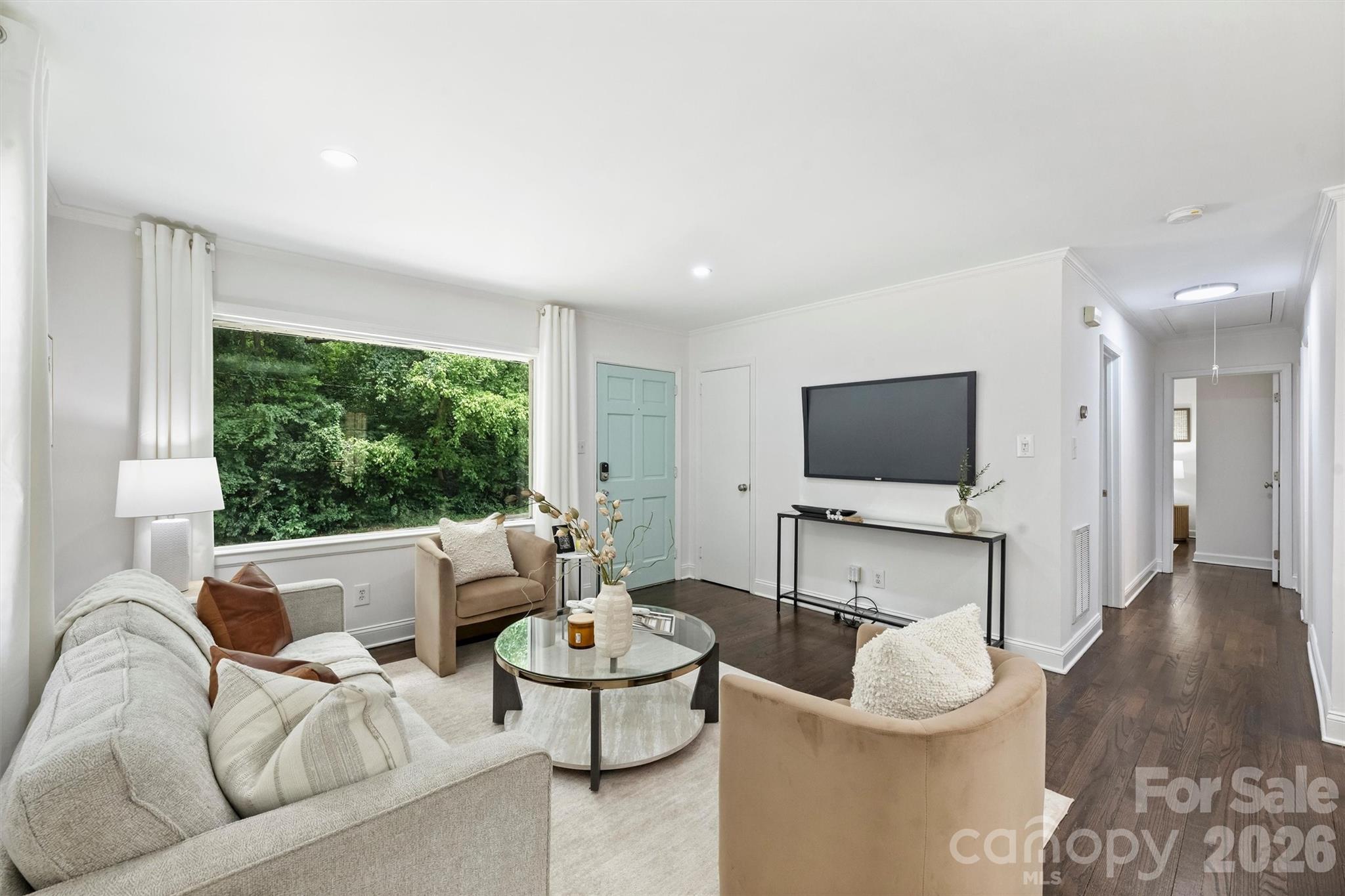 Photo 6 of 827 Spruce Street, Charlotte, NC