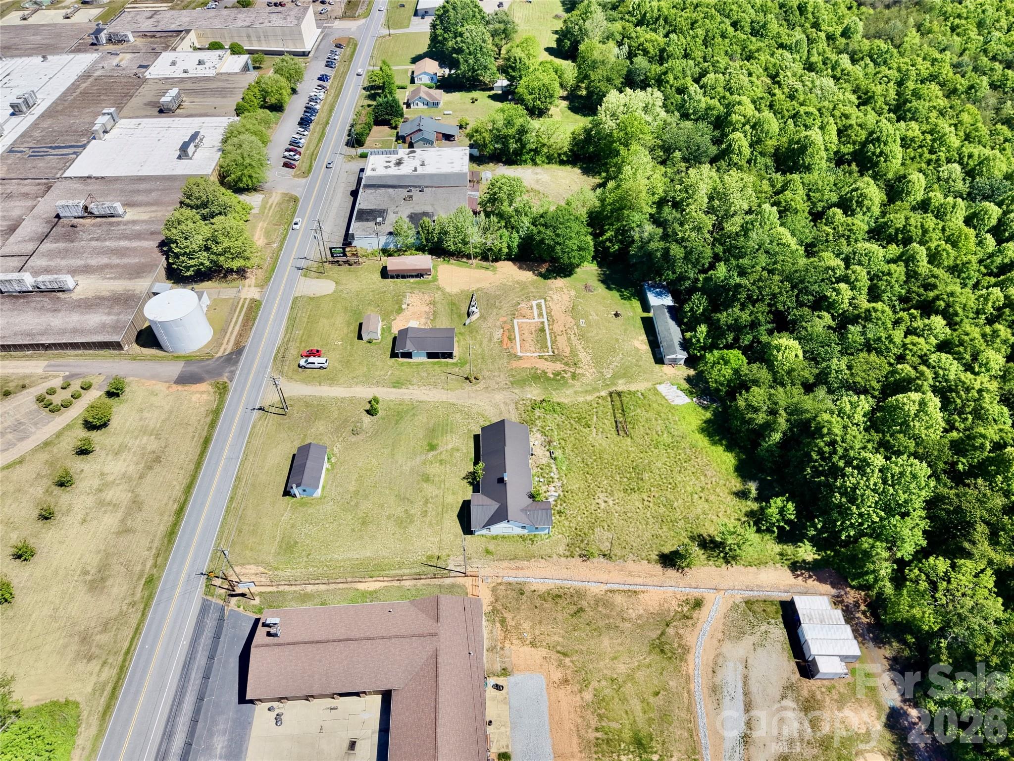 1263 NC 16 Highway N, Taylorsville, NC - photo 13 of 48