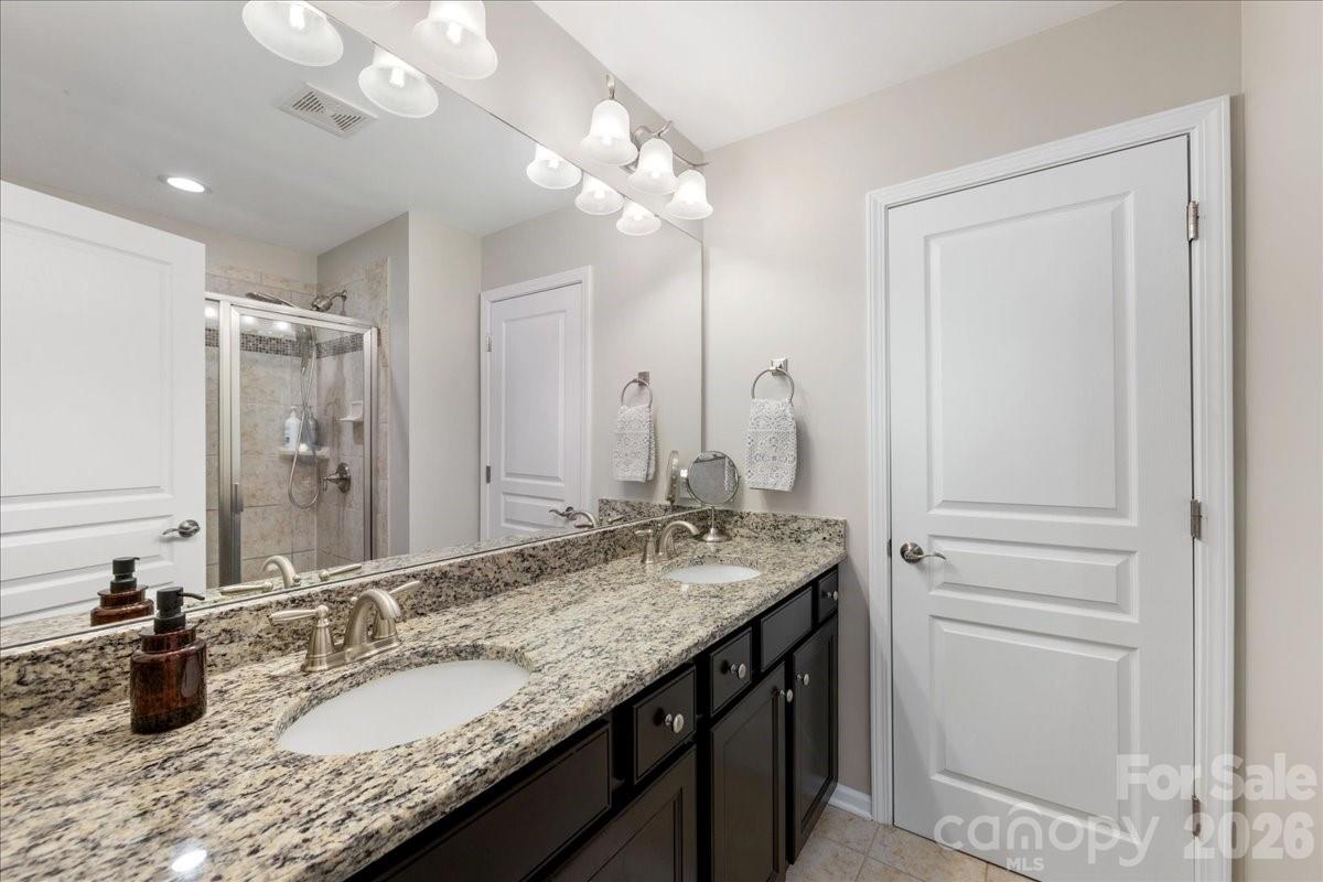 2434 Royal York Avenue, Charlotte, NC - photo 27 of 37