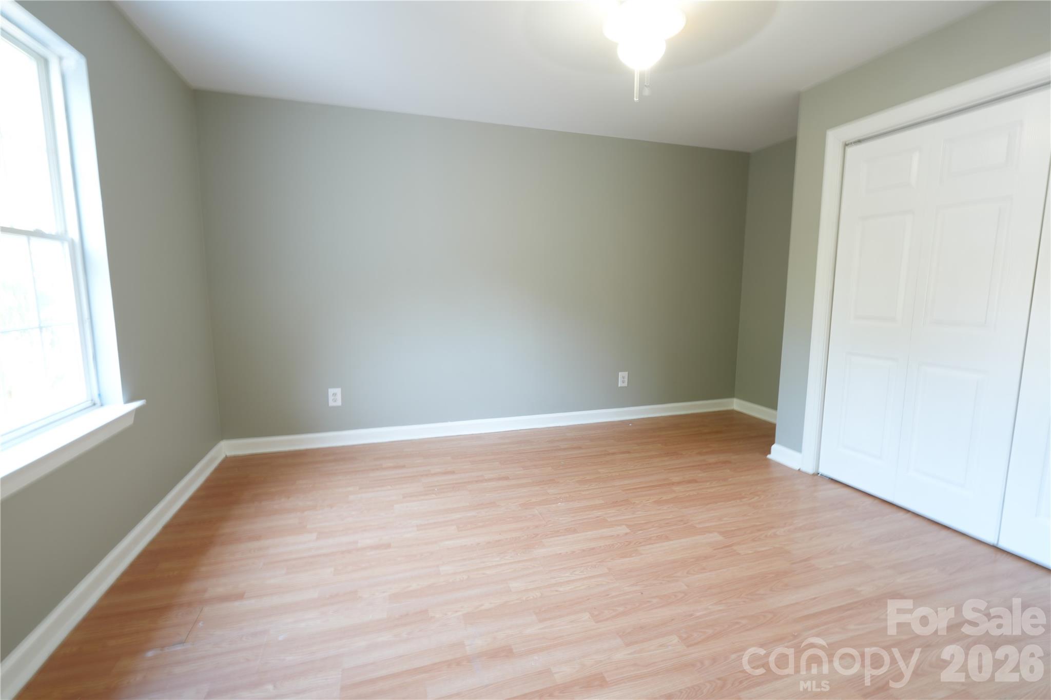 Photo 11 of 6410 Castlewynd Court, Charlotte, NC