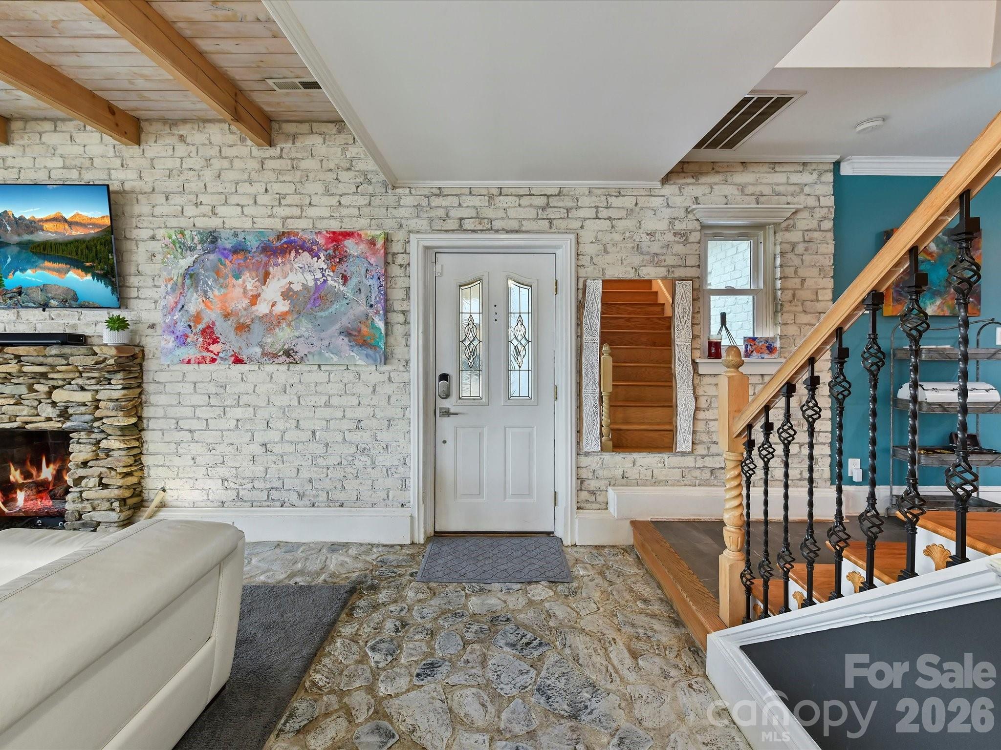 Photo 6 of 5401 Mountain Point Lane, Charlotte, NC