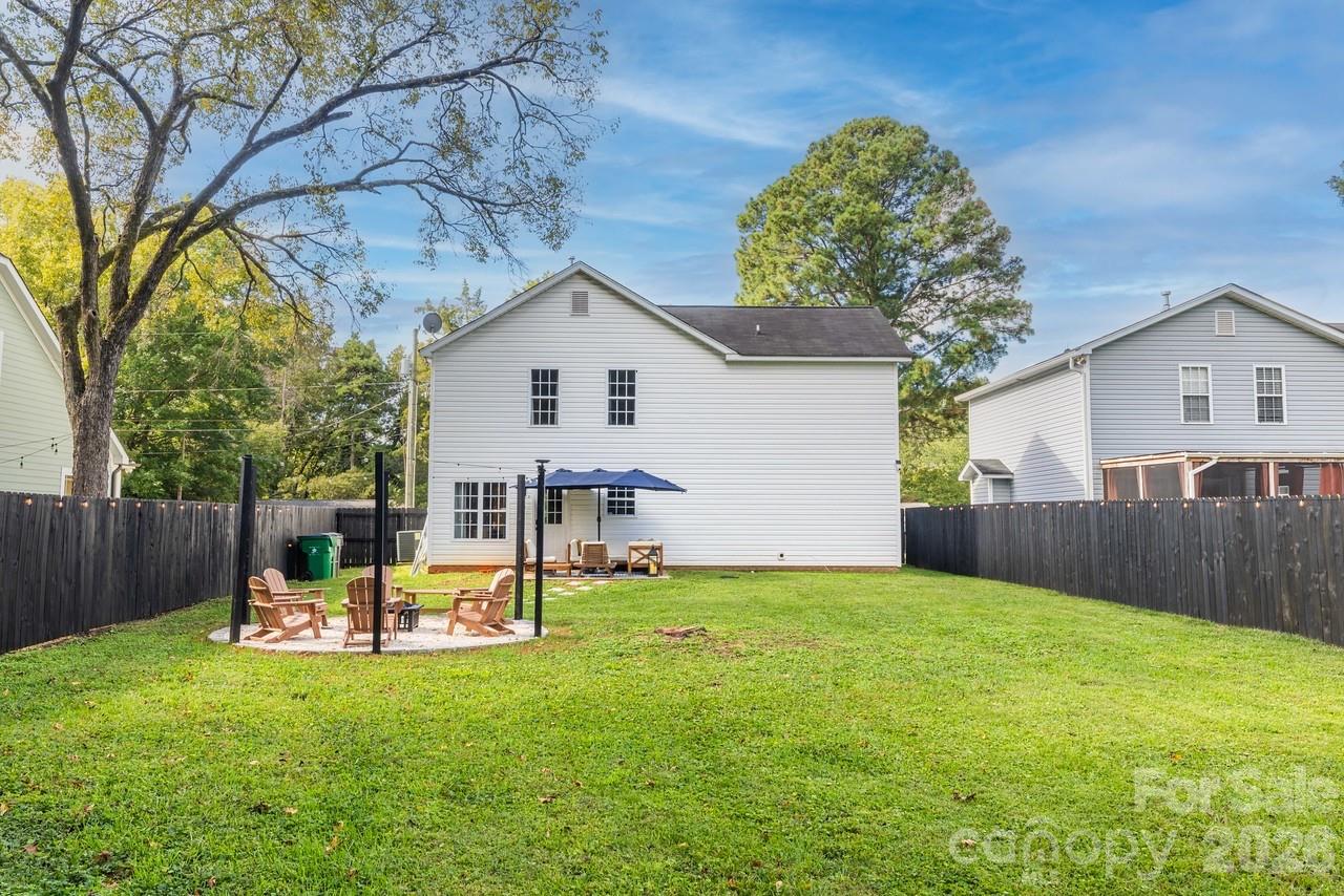 Photo 33 of 5229 Tarrywood Lane, Charlotte, NC