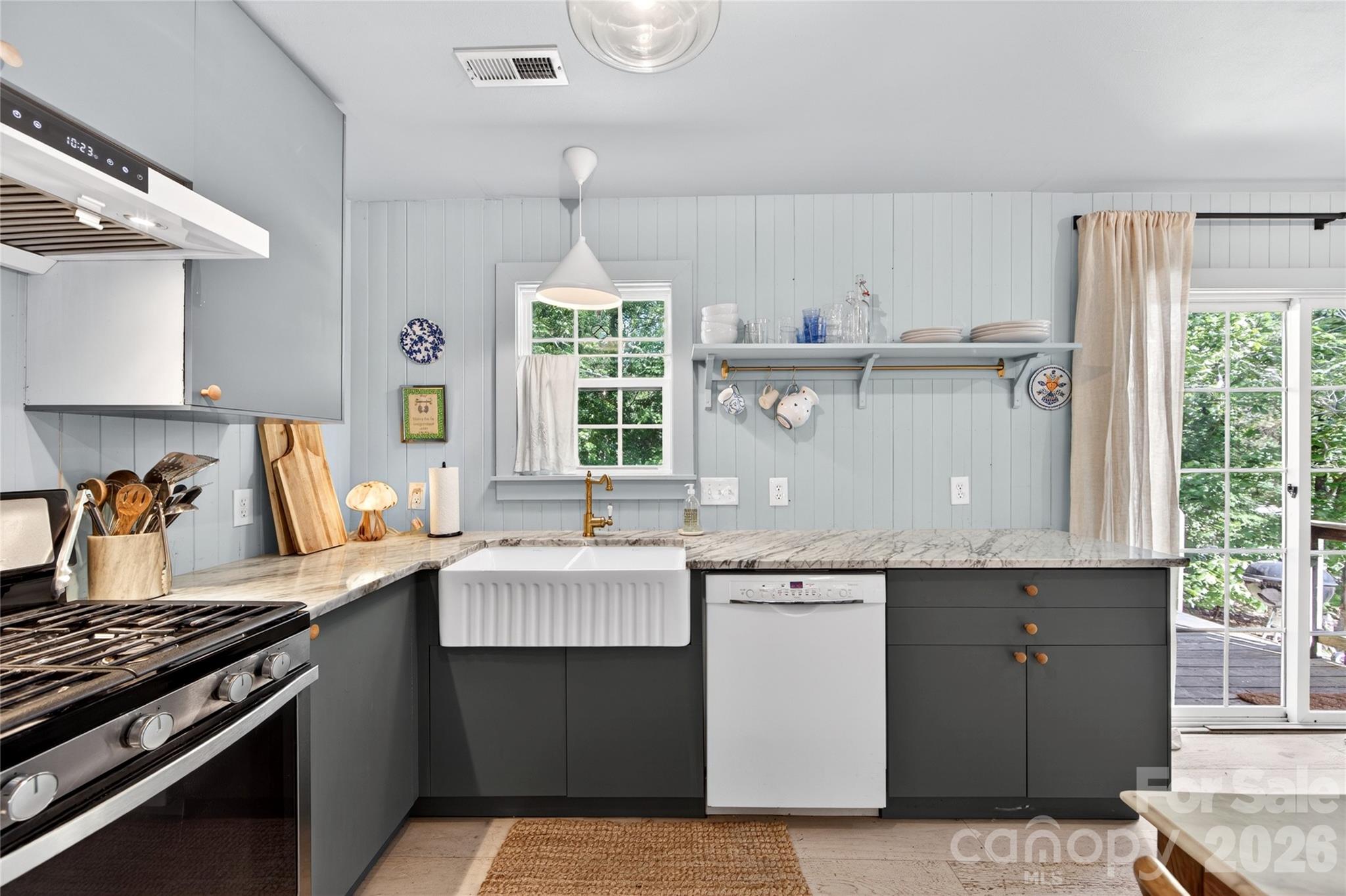 Photo 13 of 8713 Golf Ridge Drive, Charlotte, NC