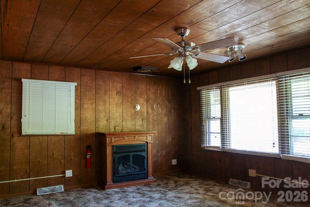 905 S 10th Street, Bessemer City, NC - photo 27 of 40
