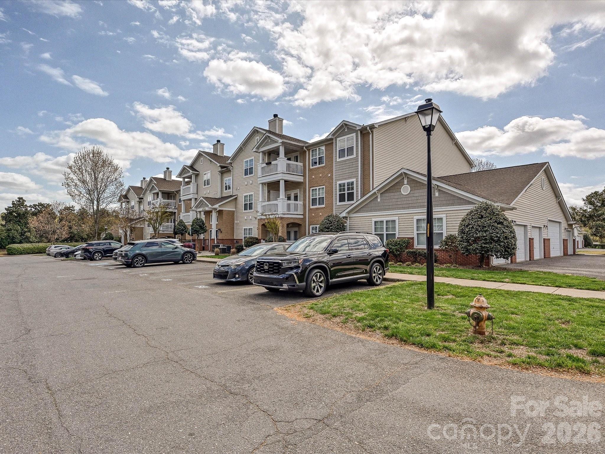 Photo 23 of 11873 Ridgeway Park Drive, Charlotte, NC