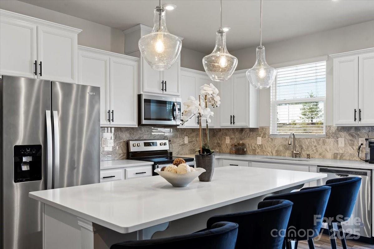 Photo 8 of 9042 Northfield Crossing Drive, Charlotte, NC