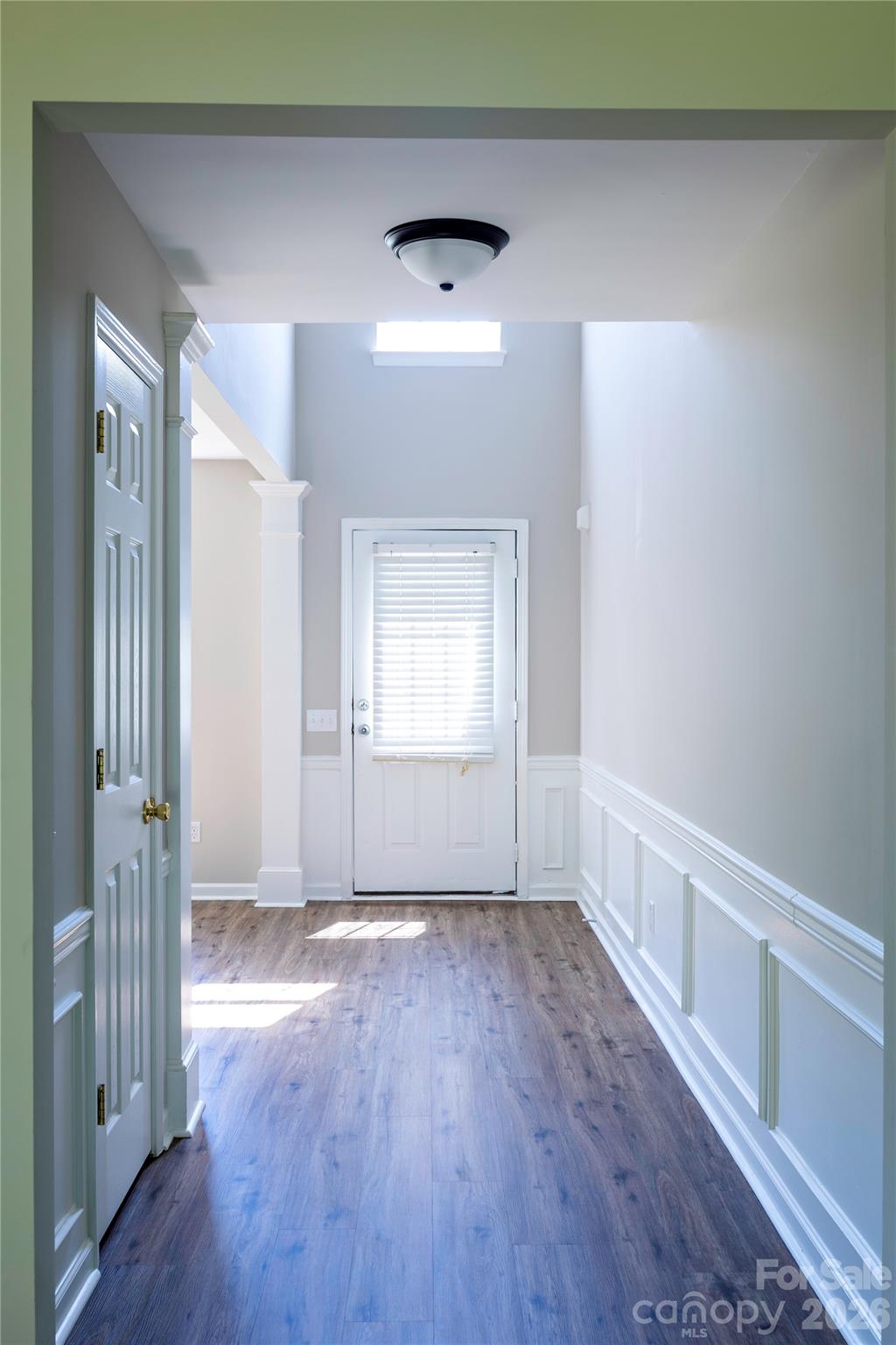 Photo 3 of 7519 Eurostar Drive, Charlotte, NC