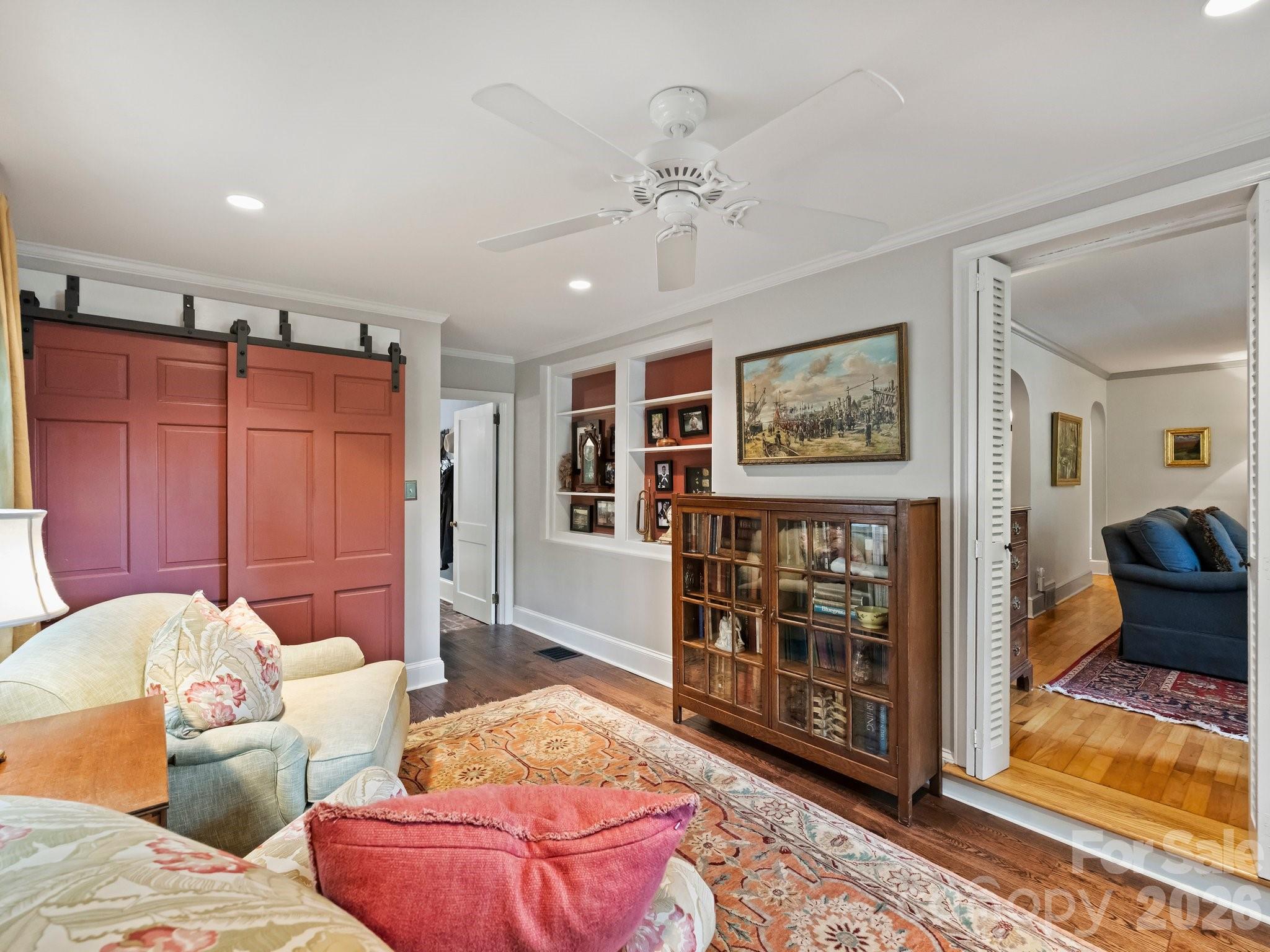 Photo 16 of 2126 Cumberland Avenue, Charlotte, NC