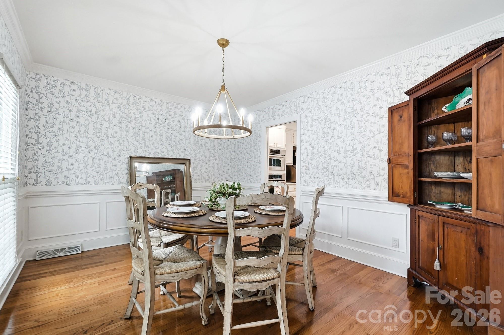 Photo 16 of 10129 Hanover Glen Road, Charlotte, NC