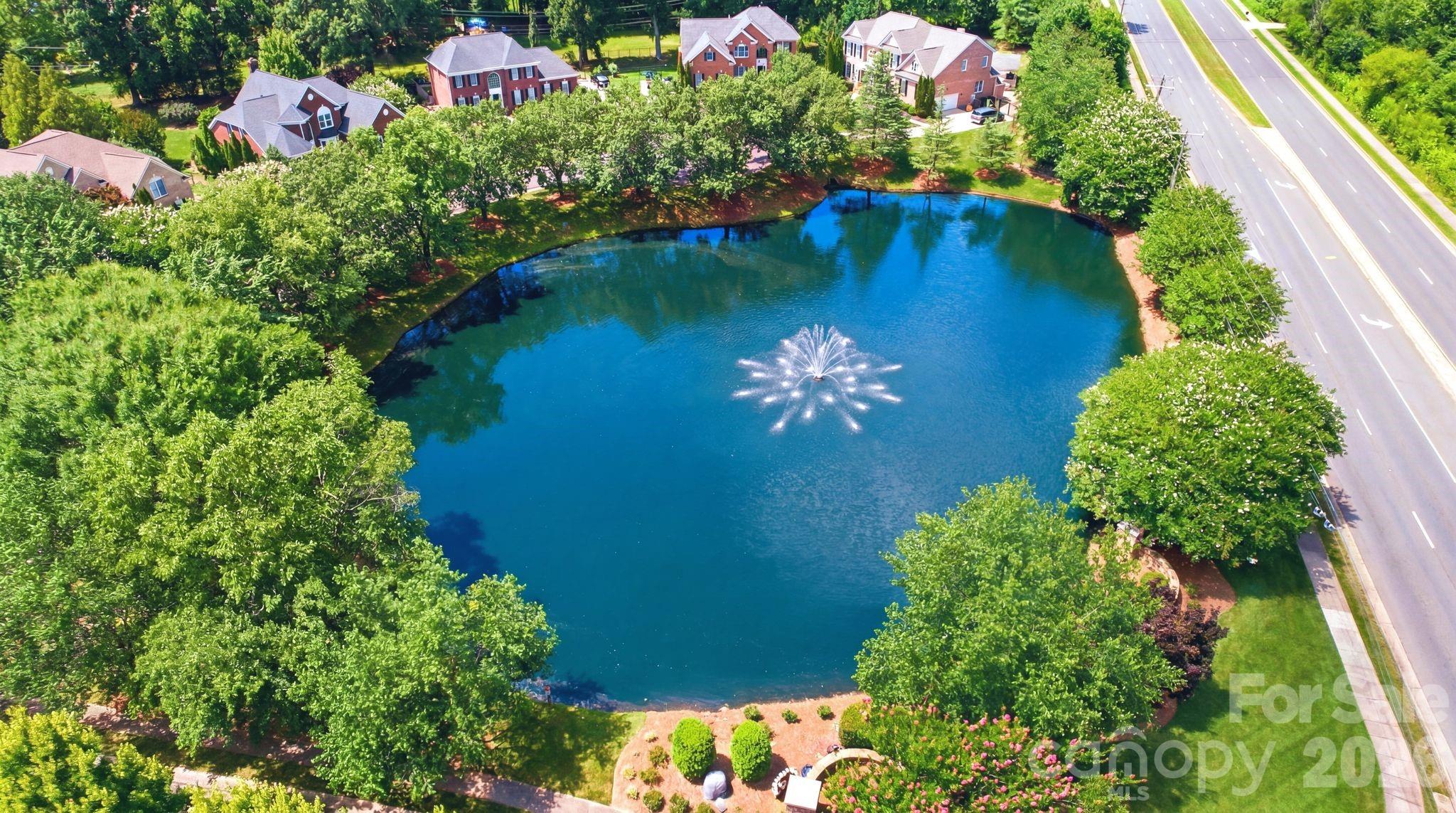 Photo 36 of 12319 Summer Breeze Court, Charlotte, NC