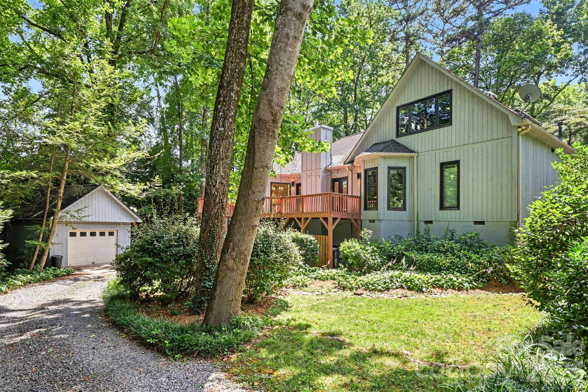 Home for sale at 5123 Randolph Road, Charlotte, NC — photo 40 of 44