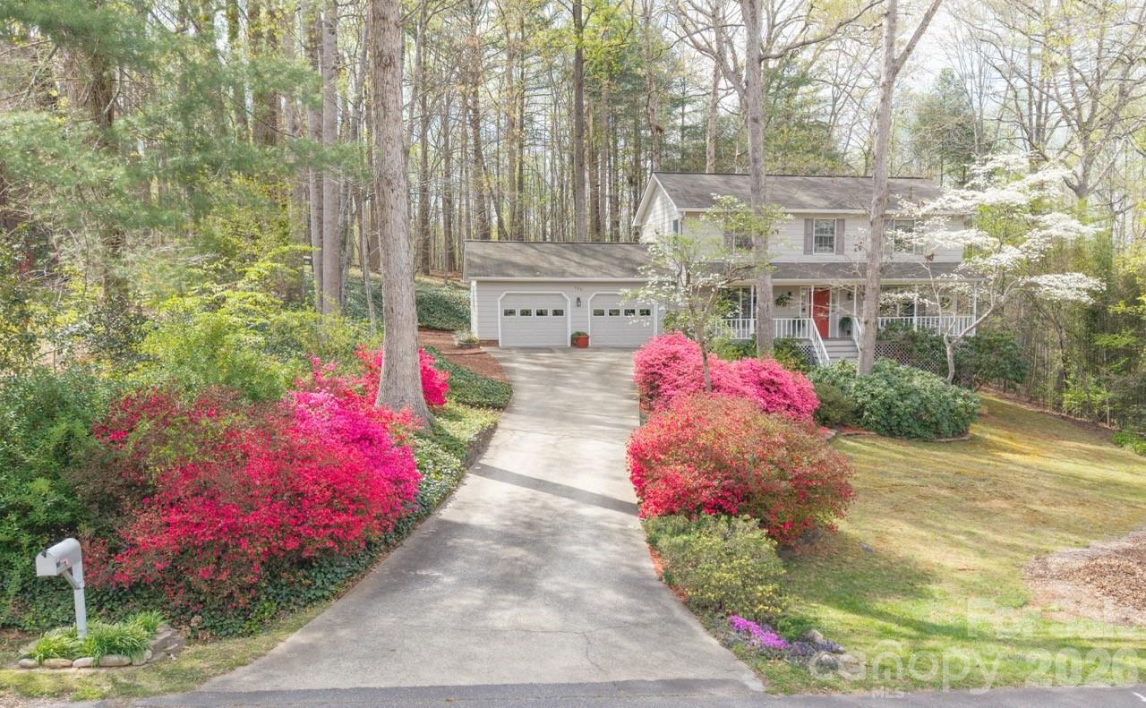 Photo 4 of 105 Horse Shoe Lane, Morganton, NC