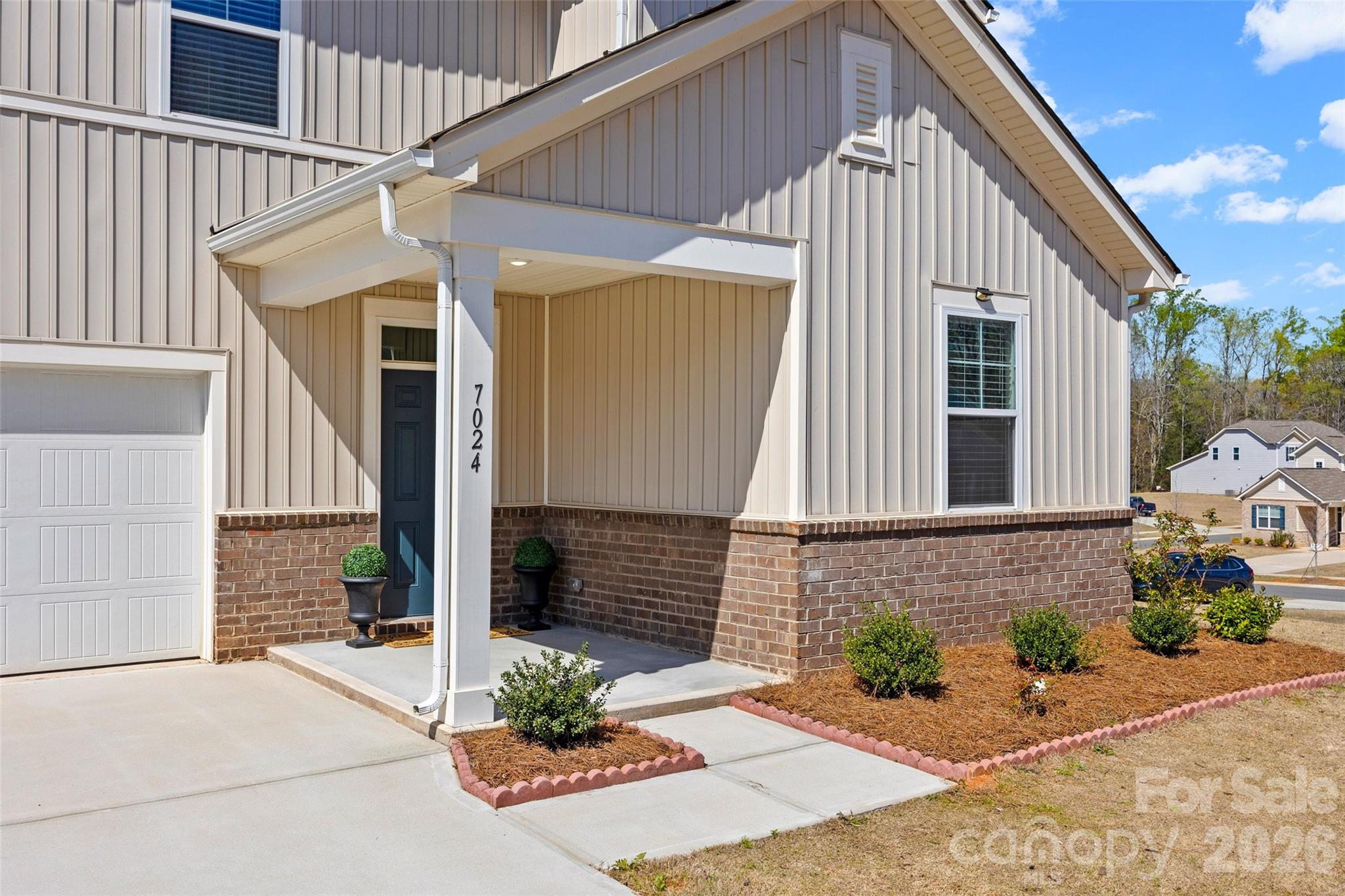 Photo 2 of 7024 Maple Run Circle, Charlotte, NC