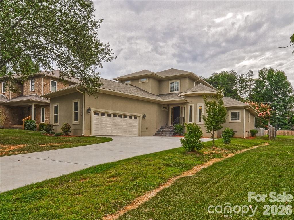 Home for sale at 10136 Fairlea Drive, Charlotte, NC — photo 1 of 24