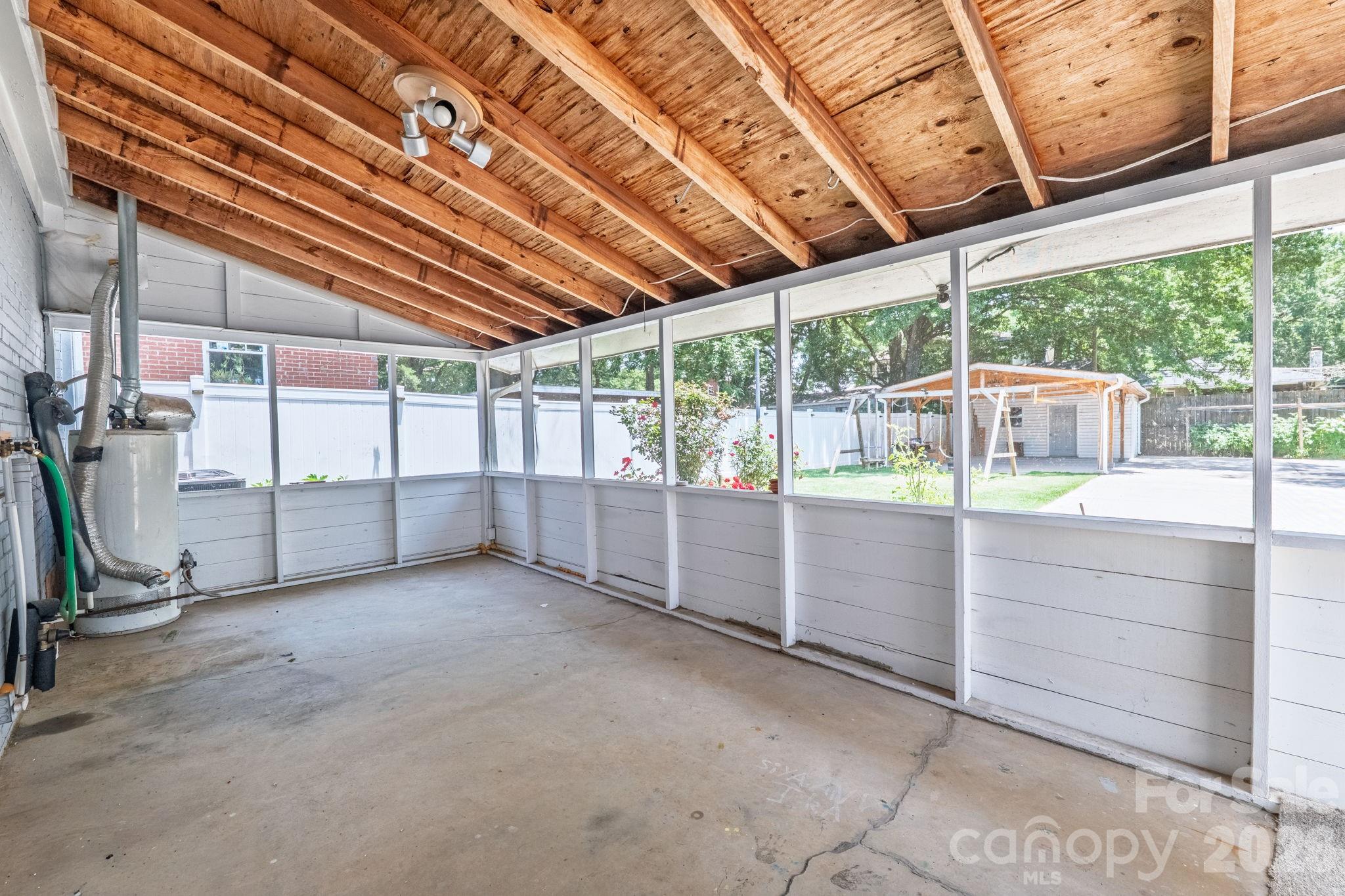 Home for sale at 2113 Scott Avenue, Charlotte, NC — photo 30 of 37