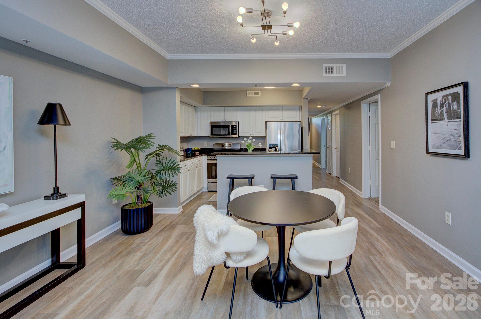 Photo 9 of 405 W 7th Street303, Charlotte, NC