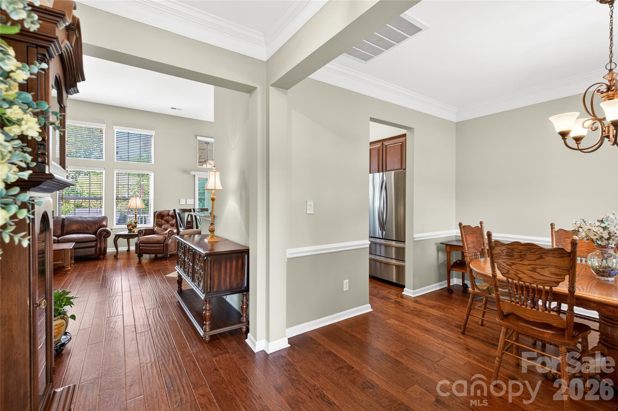 1918 Weighmont Court, Charlotte, NC - photo 2 of 31